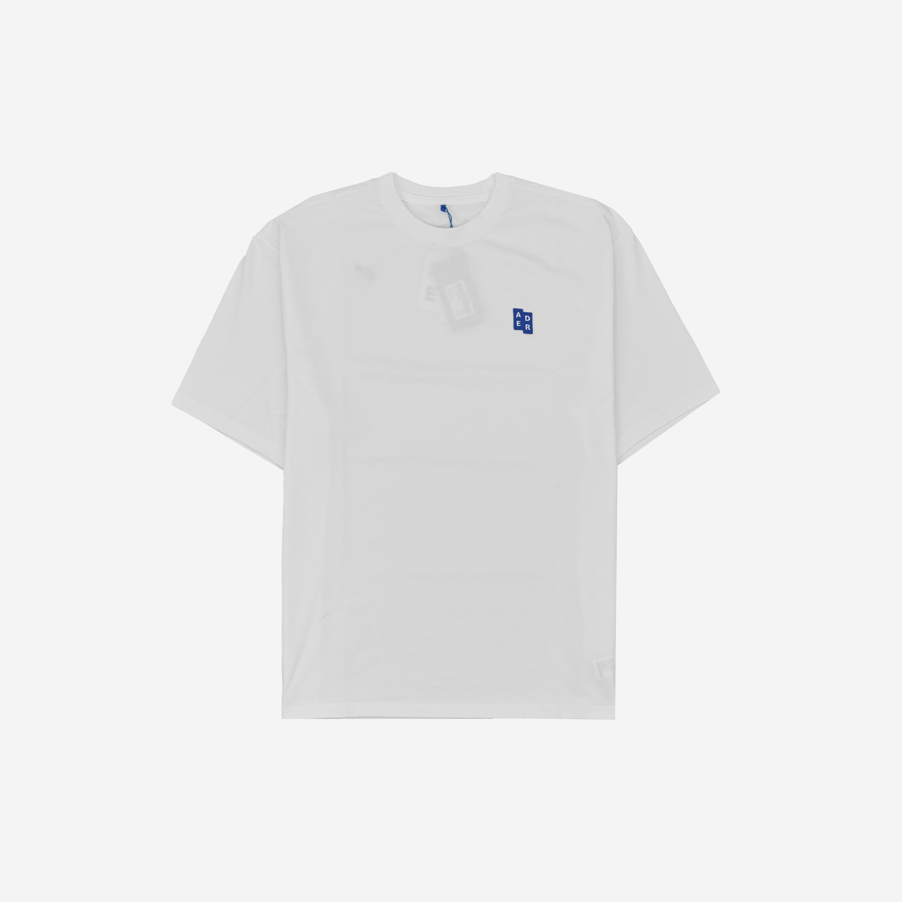 아더에러 시그니피컨트 TRS 태그 티셔츠 01 오프 화이트 | KREAM