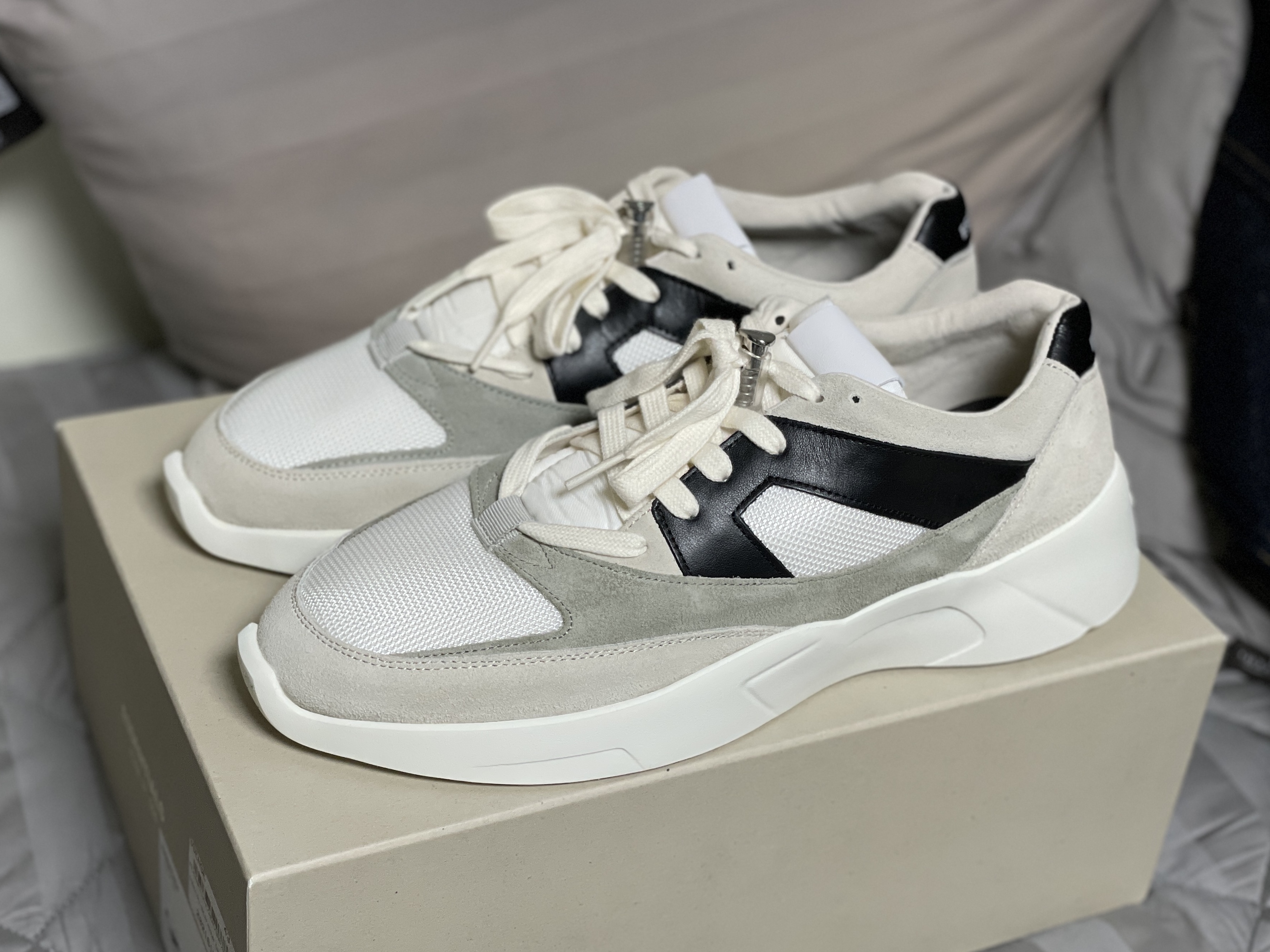 @sneakers__) 님의 게시물 | KREAM