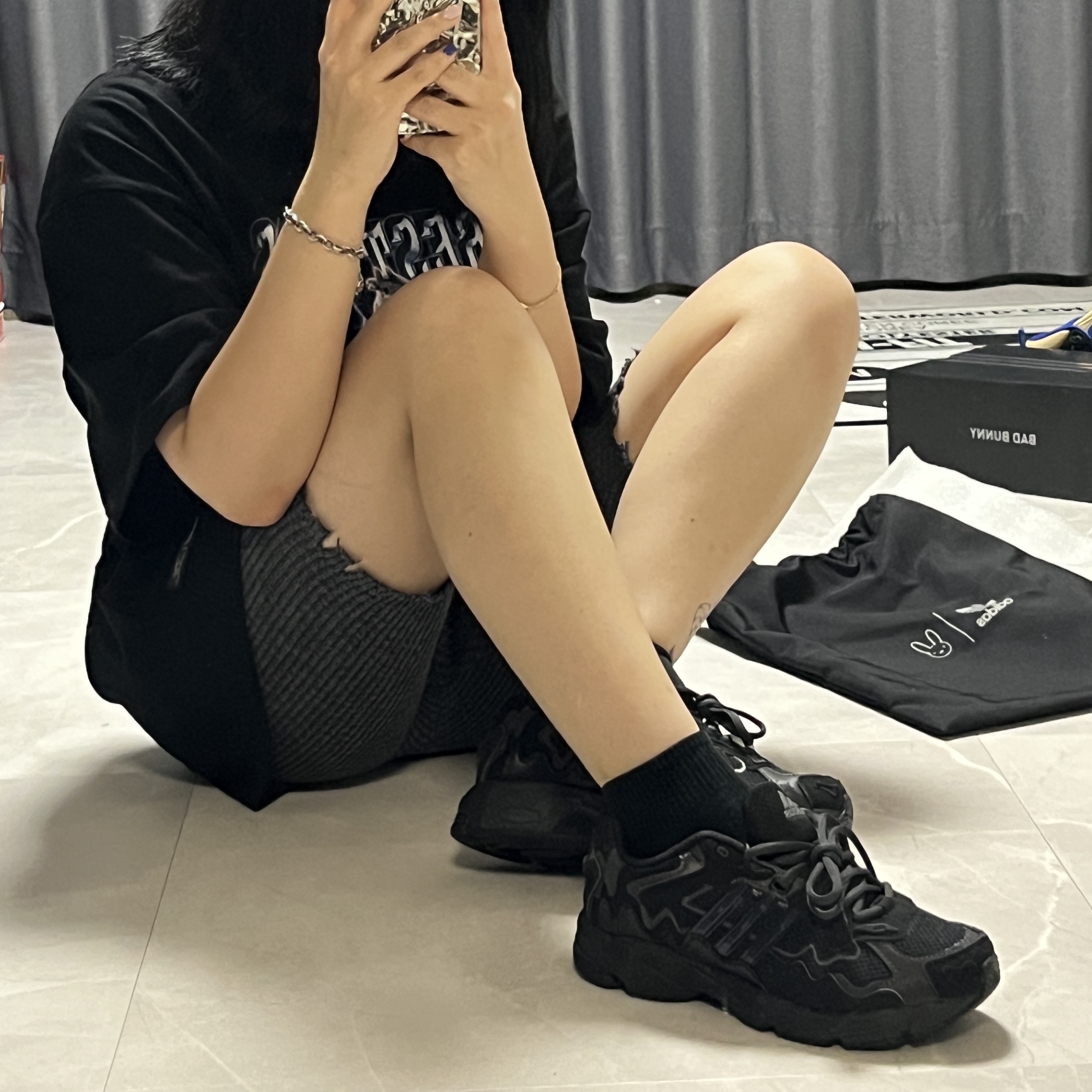 1nsta @91.04.15 (@_1004) 님의 게시물 | KREAM