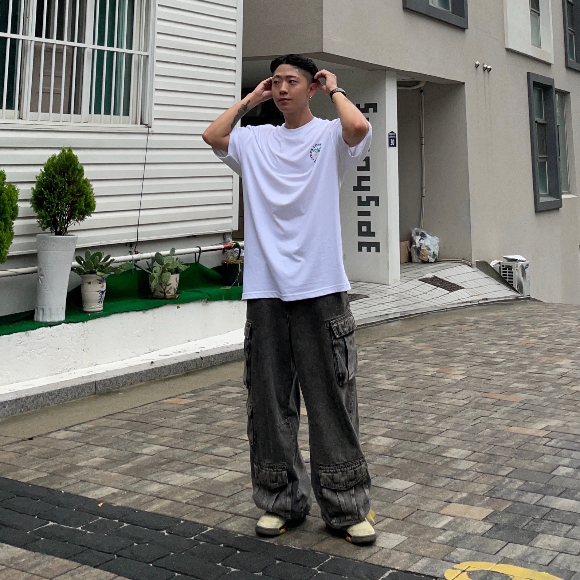 섭이 (@hee_seop) 님의 게시물 | KREAM