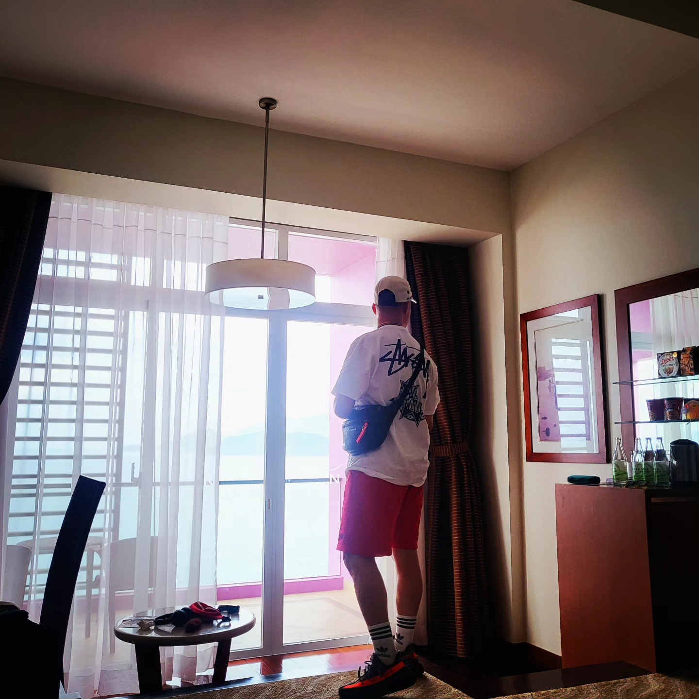 Chris (@chris_sneakrs) 님의 게시물 | KREAM