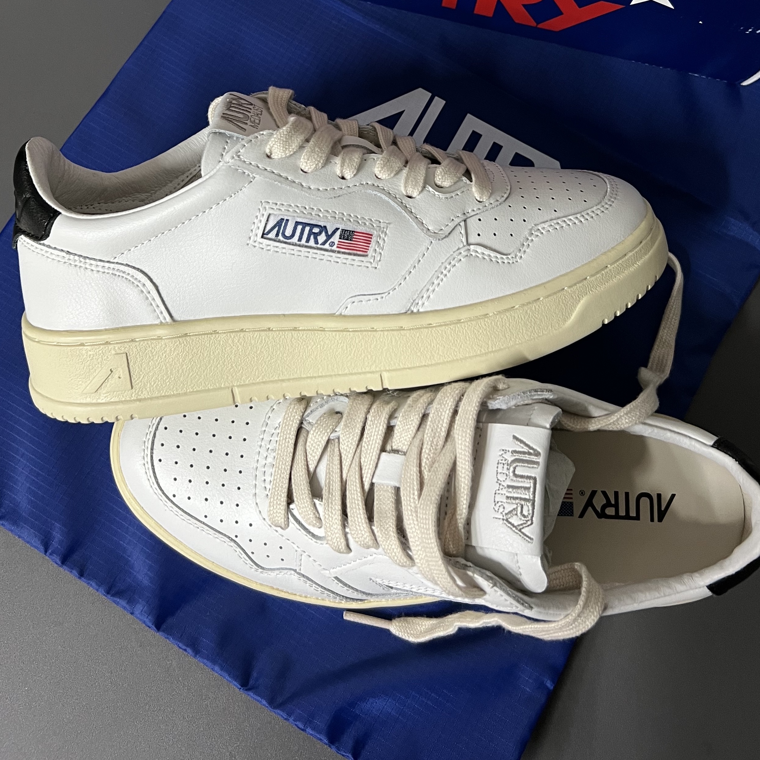 Far_Ace (@ehztul) 님의 게시물 | KREAM