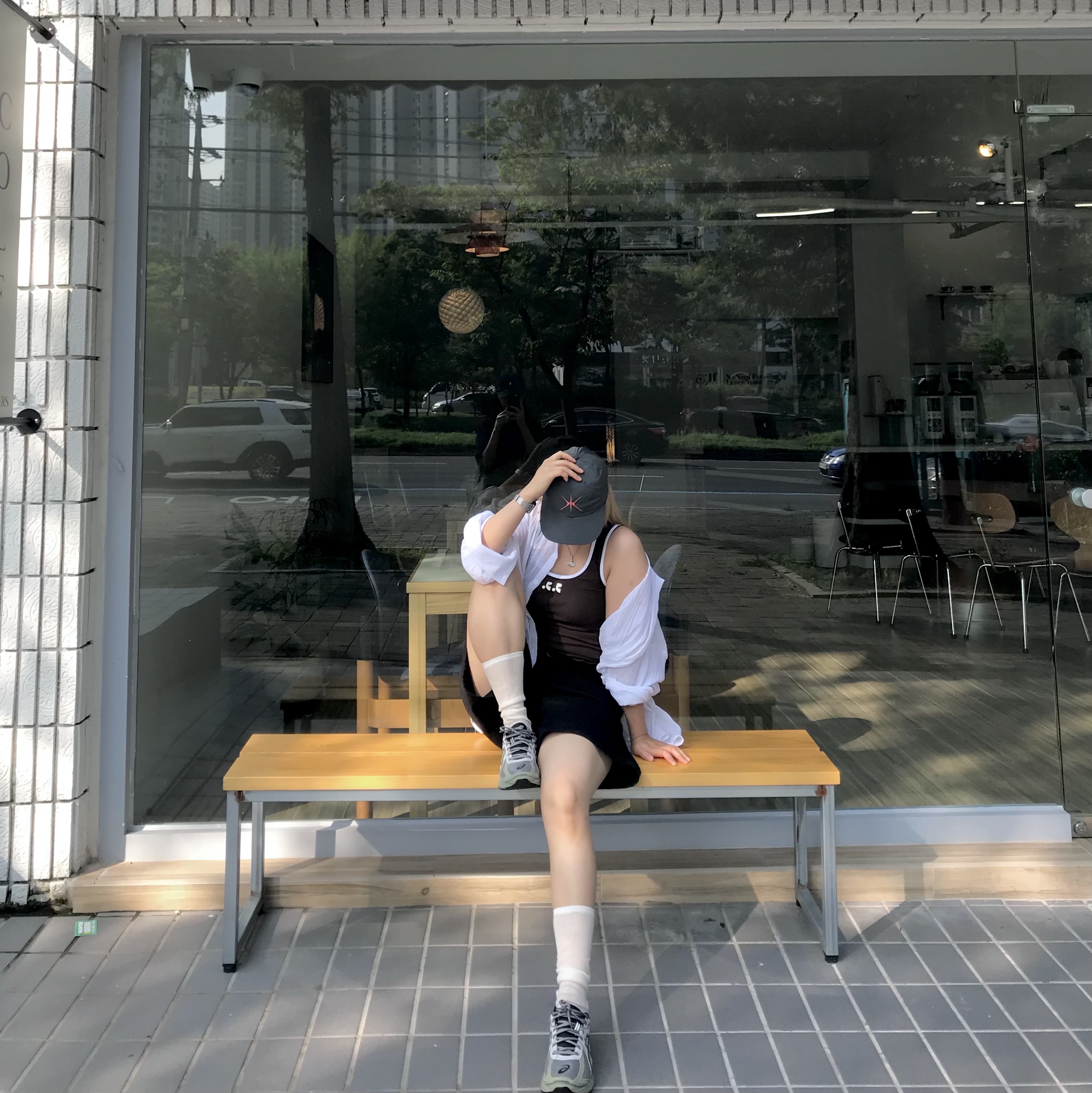 튤립 (@zizon_tul1p) 님의 게시물 | KREAM