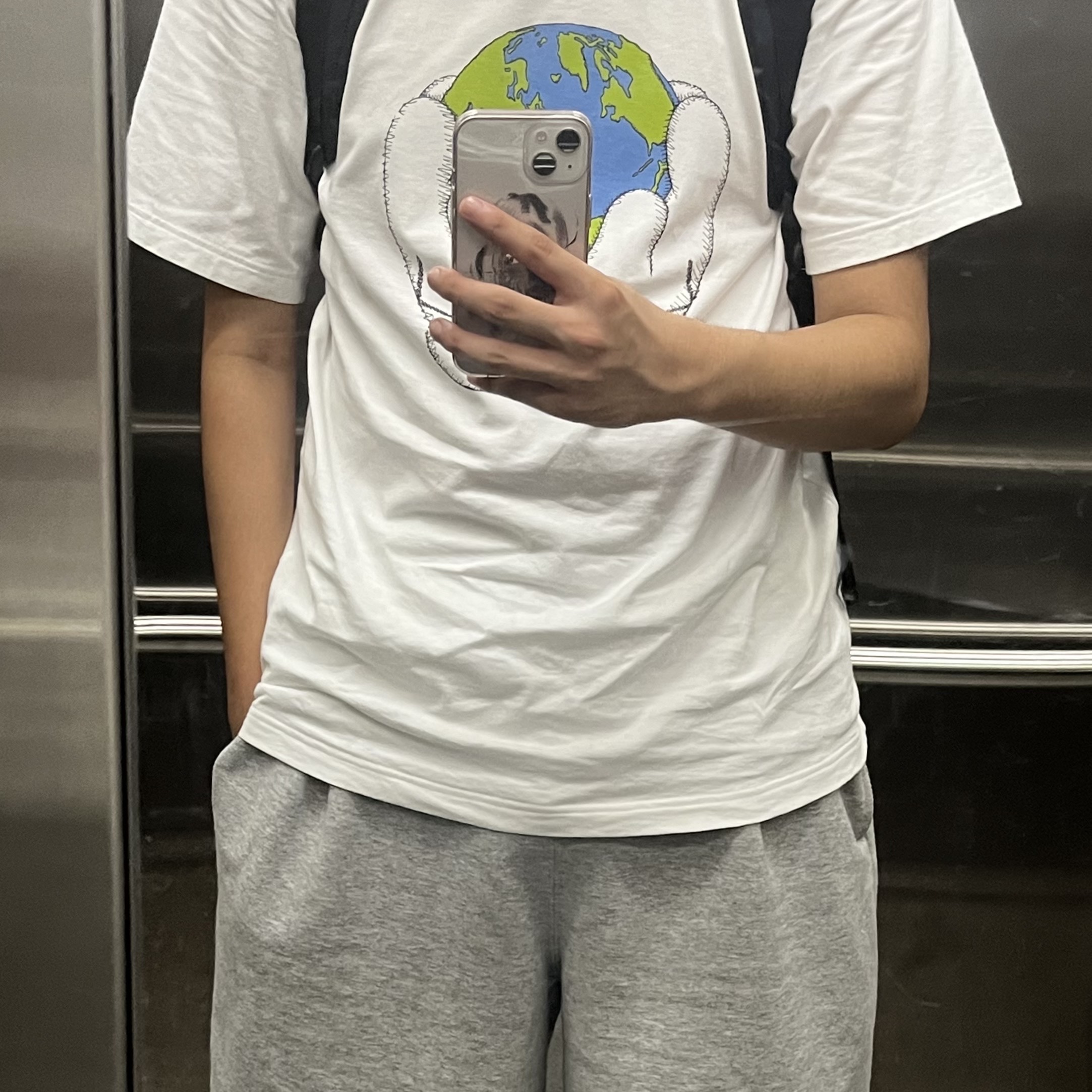 민우 (@rninwoo) 님의 게시물 | KREAM