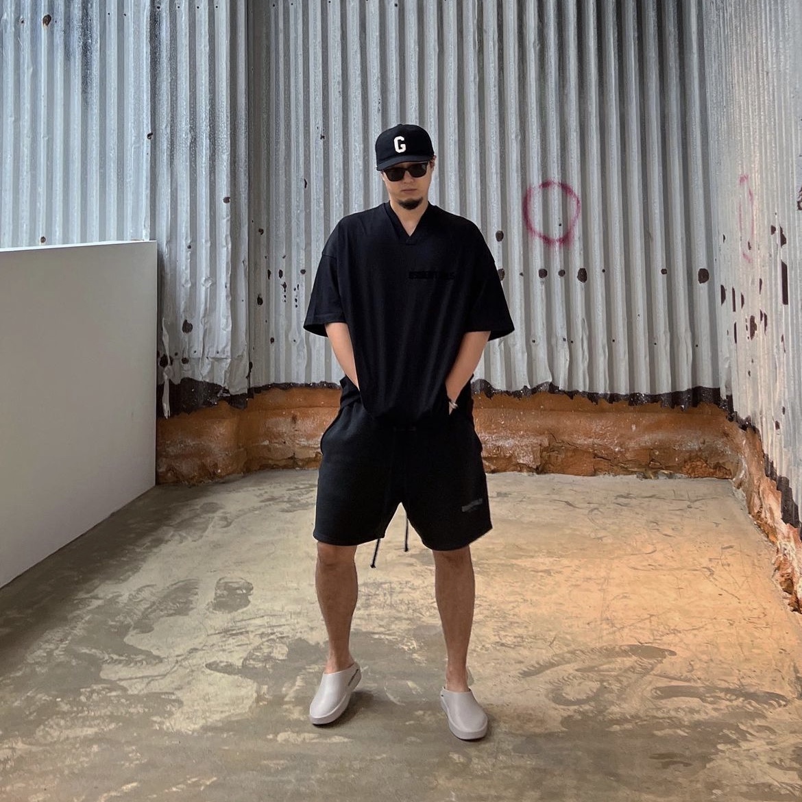 Jay (@jaytranada) 님의 게시물 | KREAM