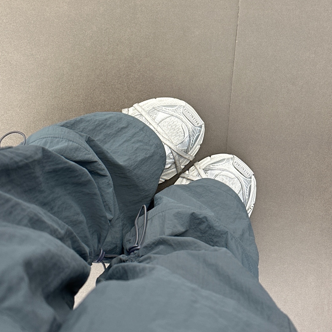 김애옹 (@ya0ngxxx) 님의 게시물 | KREAM