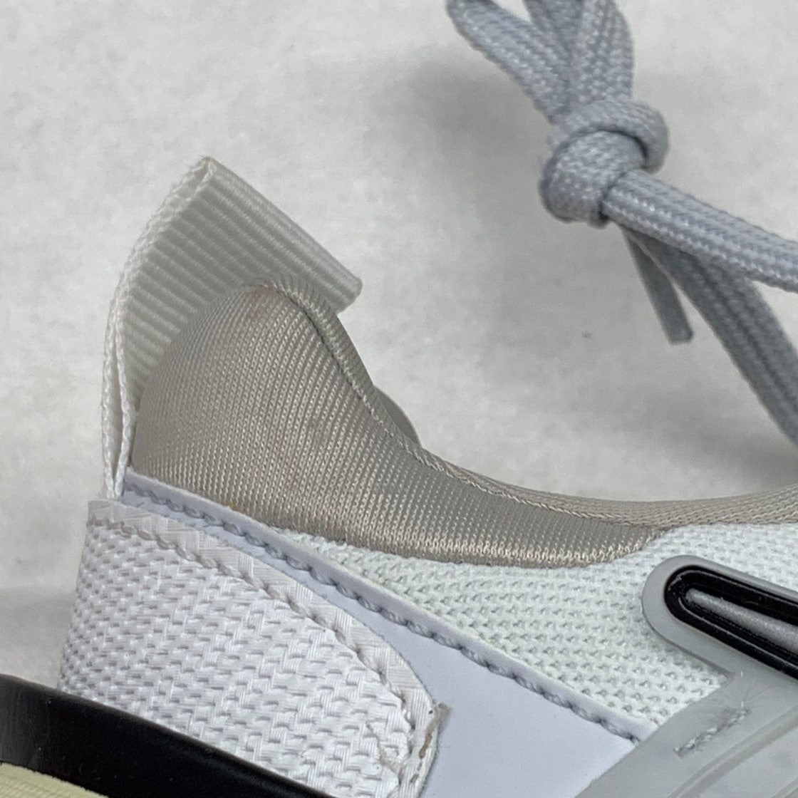 나이키 V2K 런 서밋 화이트 메탈릭 실버 | KREAM