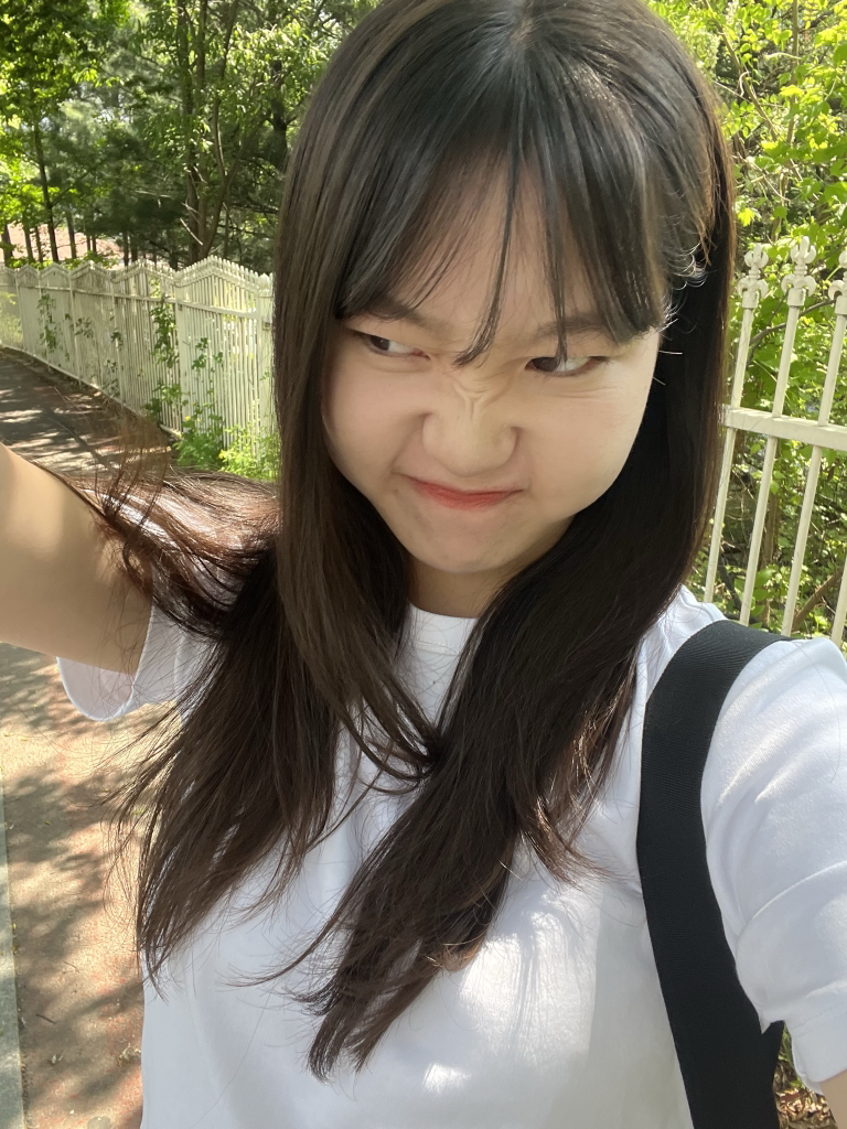 조하나 (@jwana) 님의 게시물 | KREAM