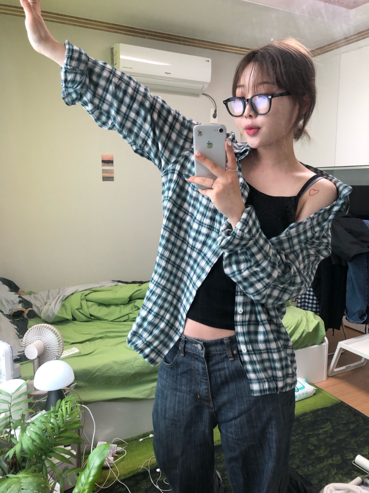 (@11.o3o) 님의 게시물 | KREAM