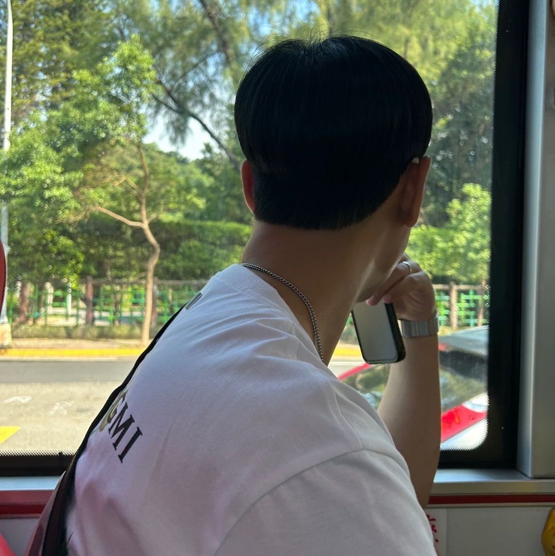 👻 (@mooking) 님의 게시물 | KREAM