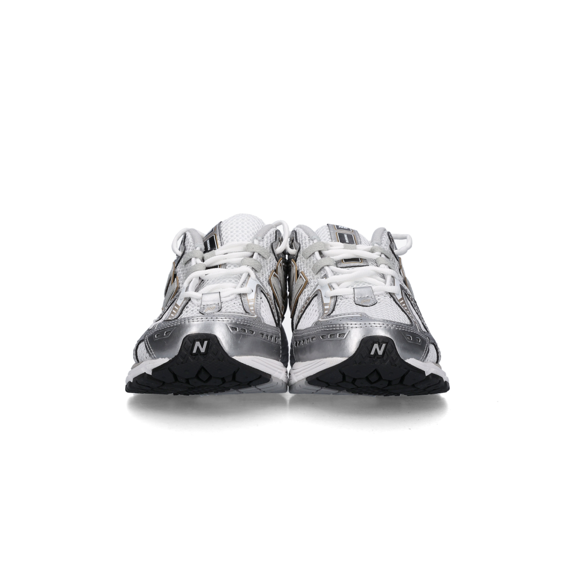 뉴발란스 1906R 화이트 메탈릭 실버 | KREAM