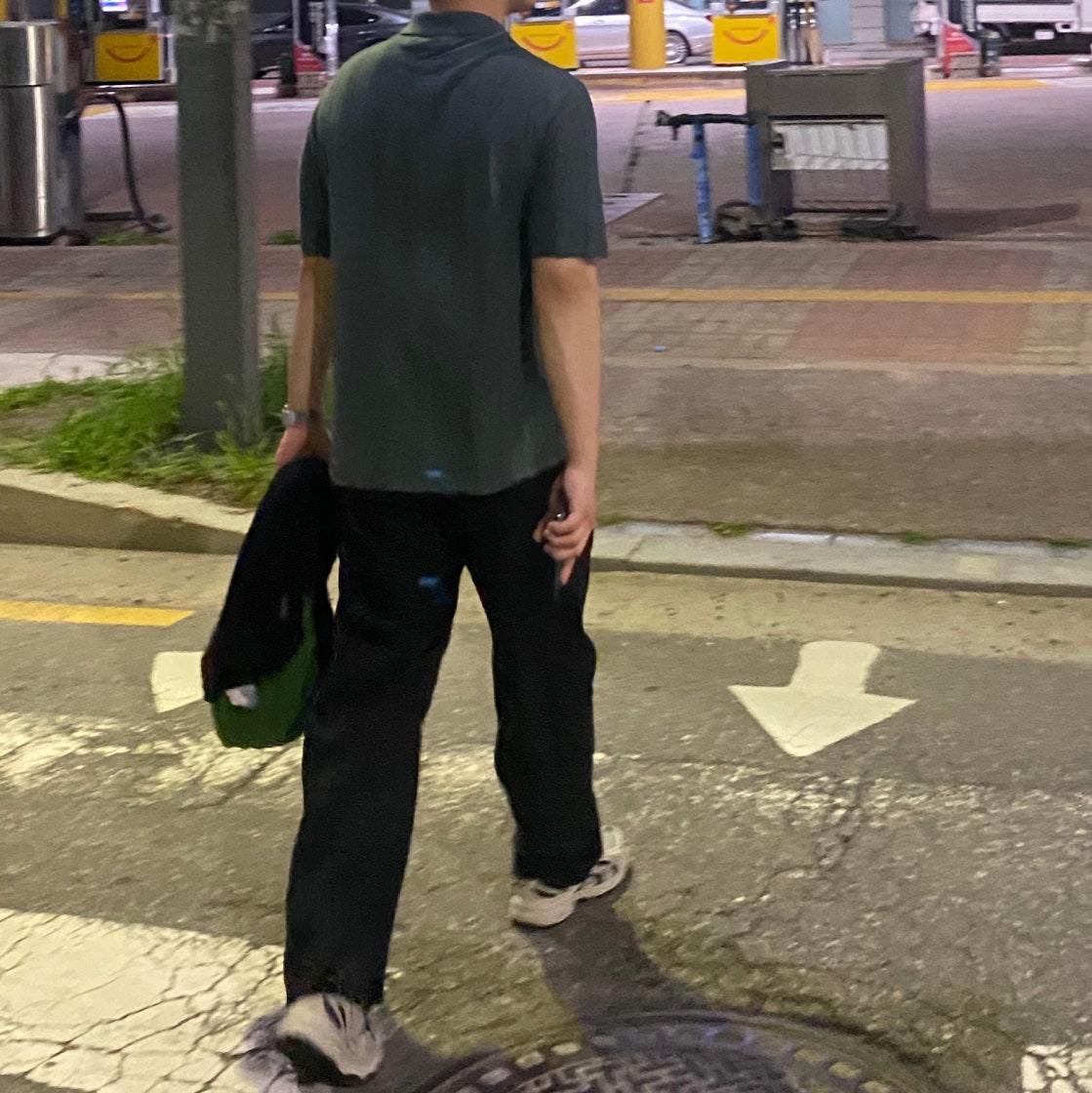 (@gyeong_jj) 님의 게시물 | KREAM