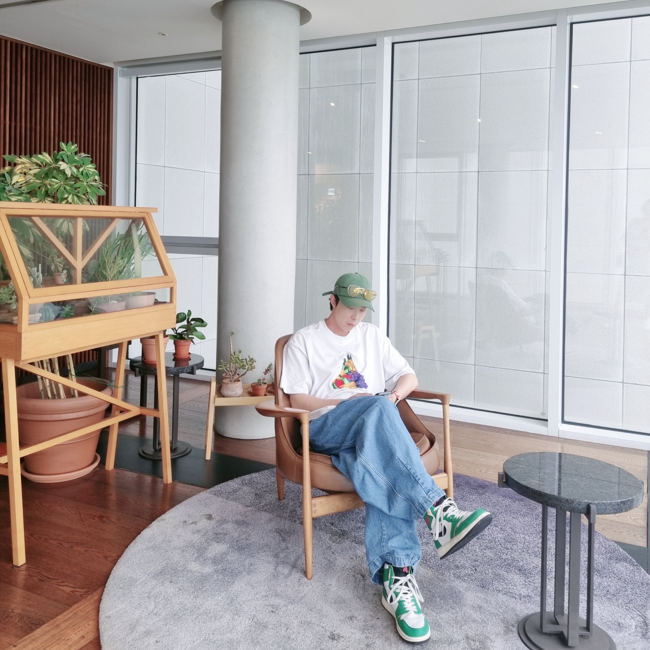 whiterocker (@nikelover_sw) 님의 게시물 | KREAM