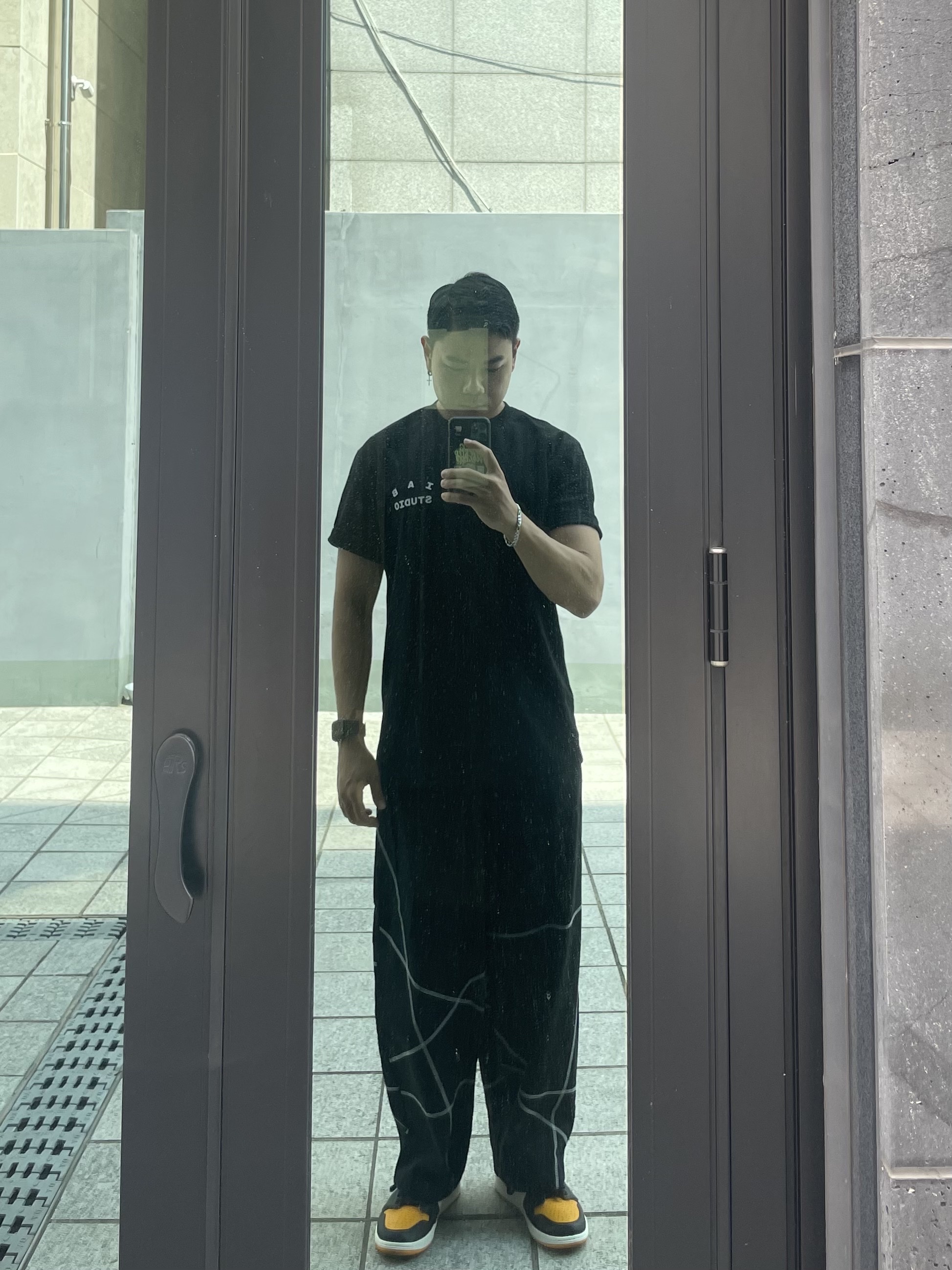 배경빈 (@jh2bae) 님의 게시물 | KREAM