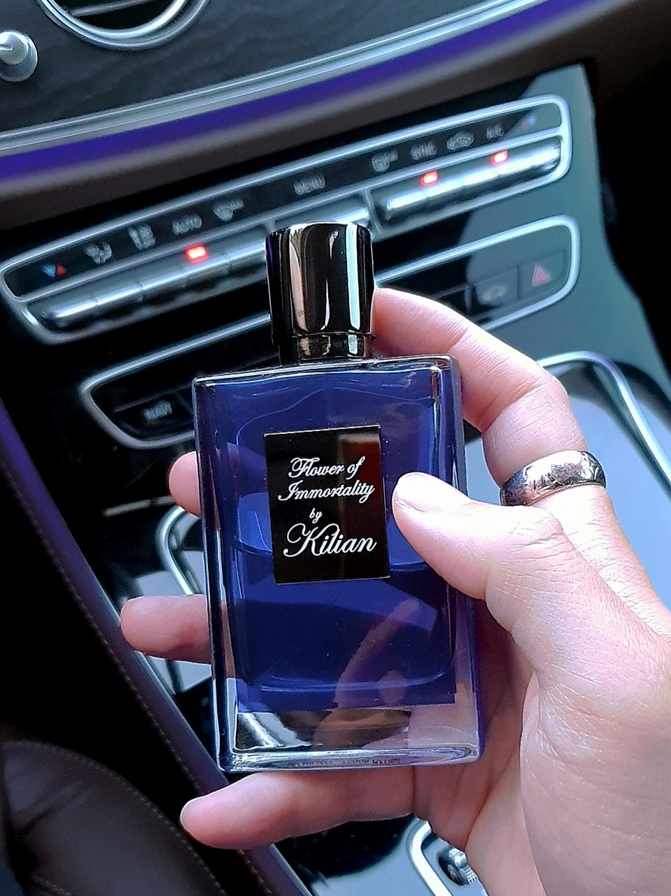 인🌟 >>&... (@engelbe) 님의 게시물 | KREAM