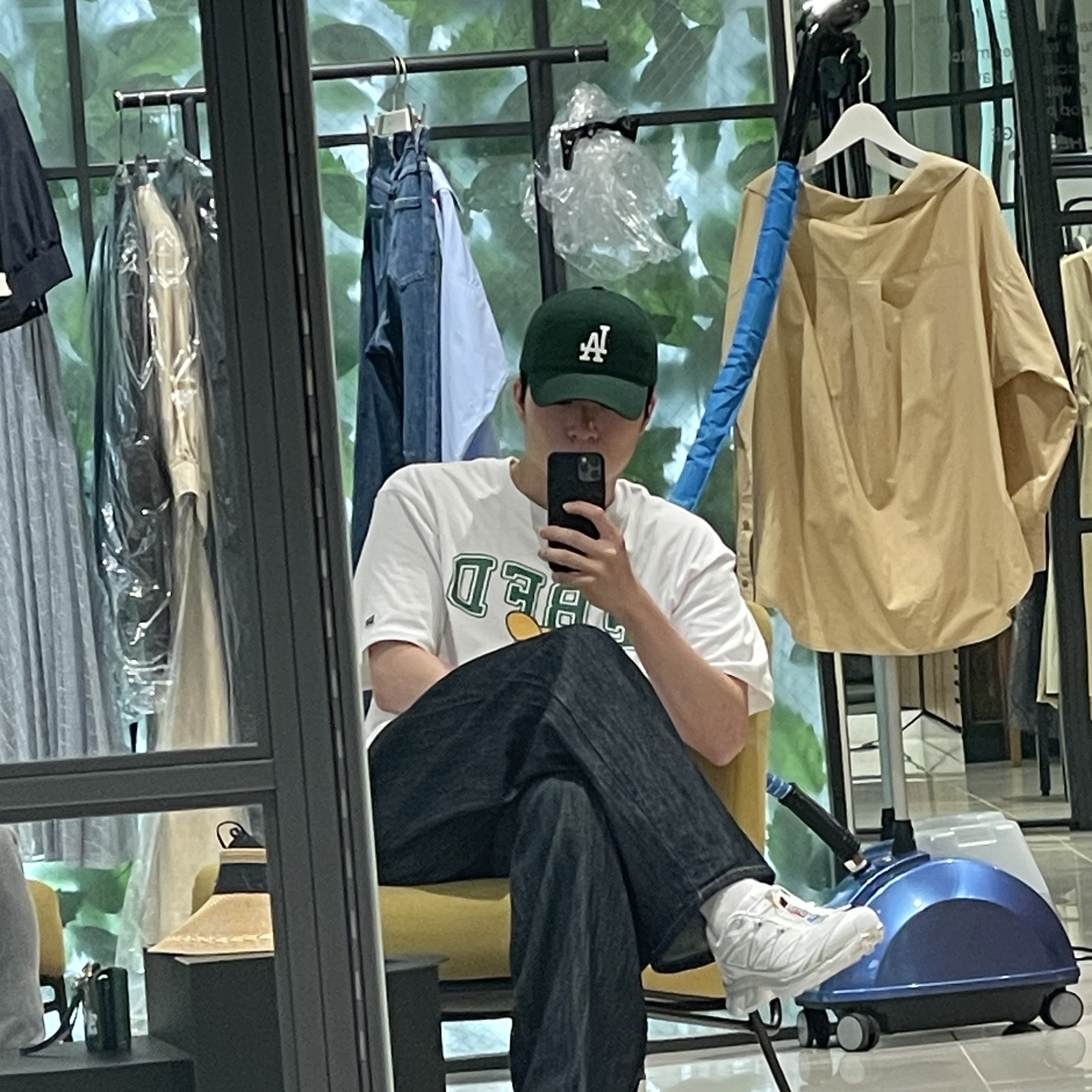 shingyuhwang (@new.yellow__) 님의 게시물 | KREAM