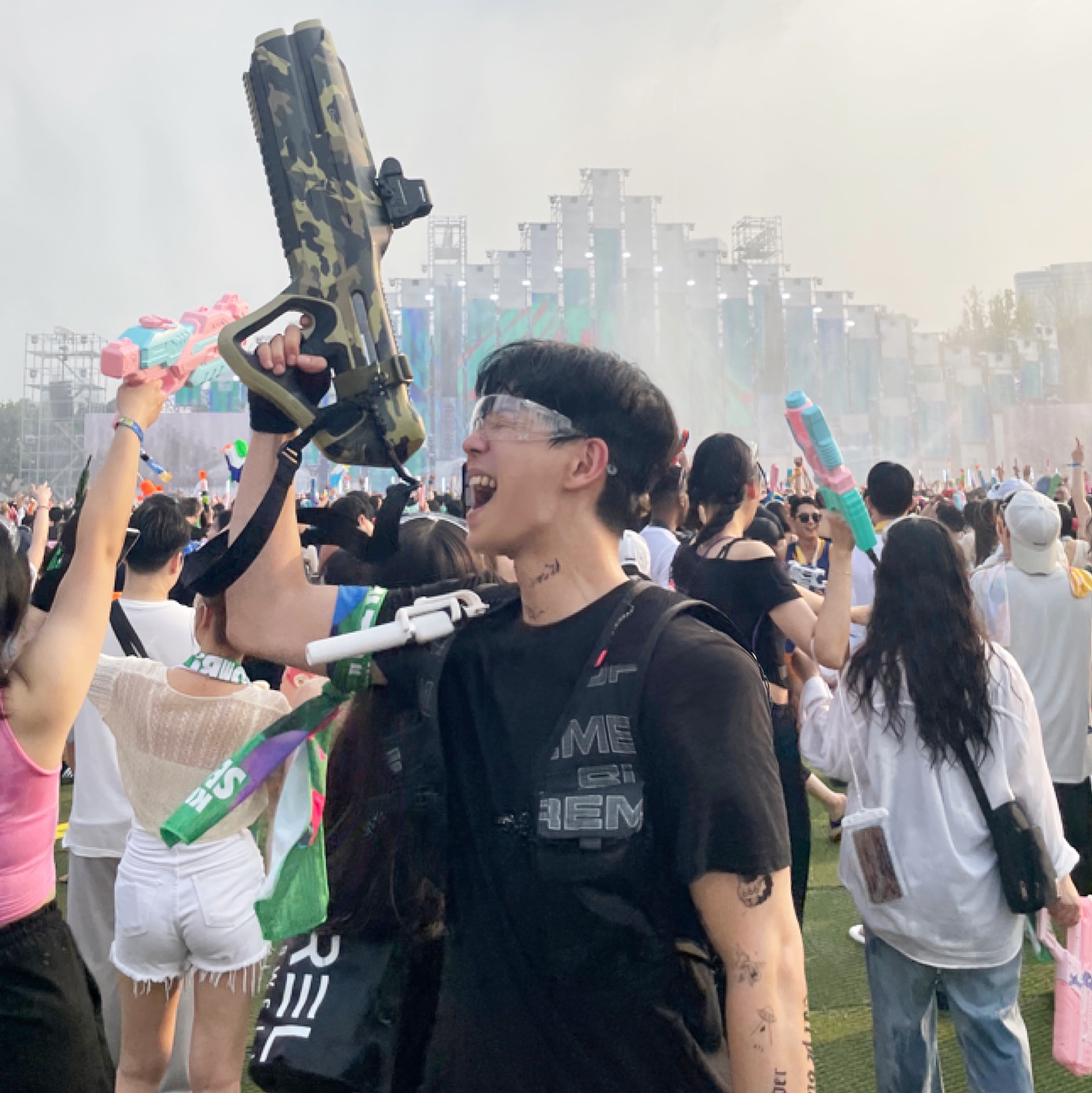 you16172002 (@panpic) 님의 게시물 | KREAM