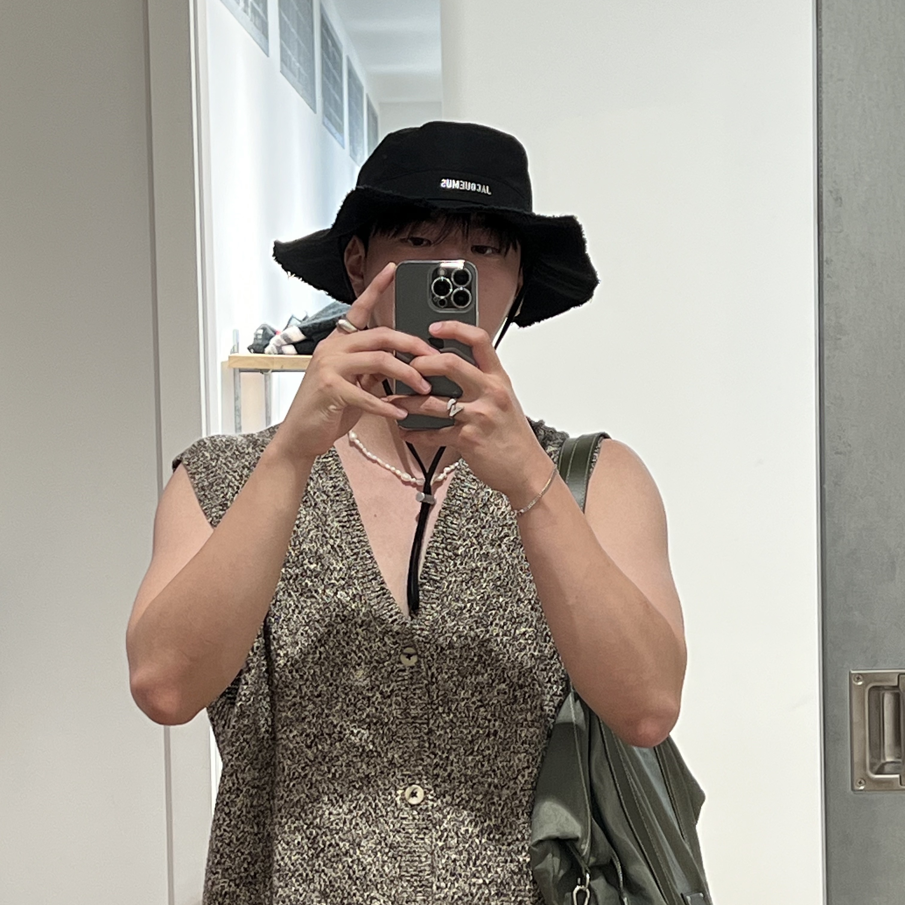 (@aan.jh) 님의 게시물 | KREAM