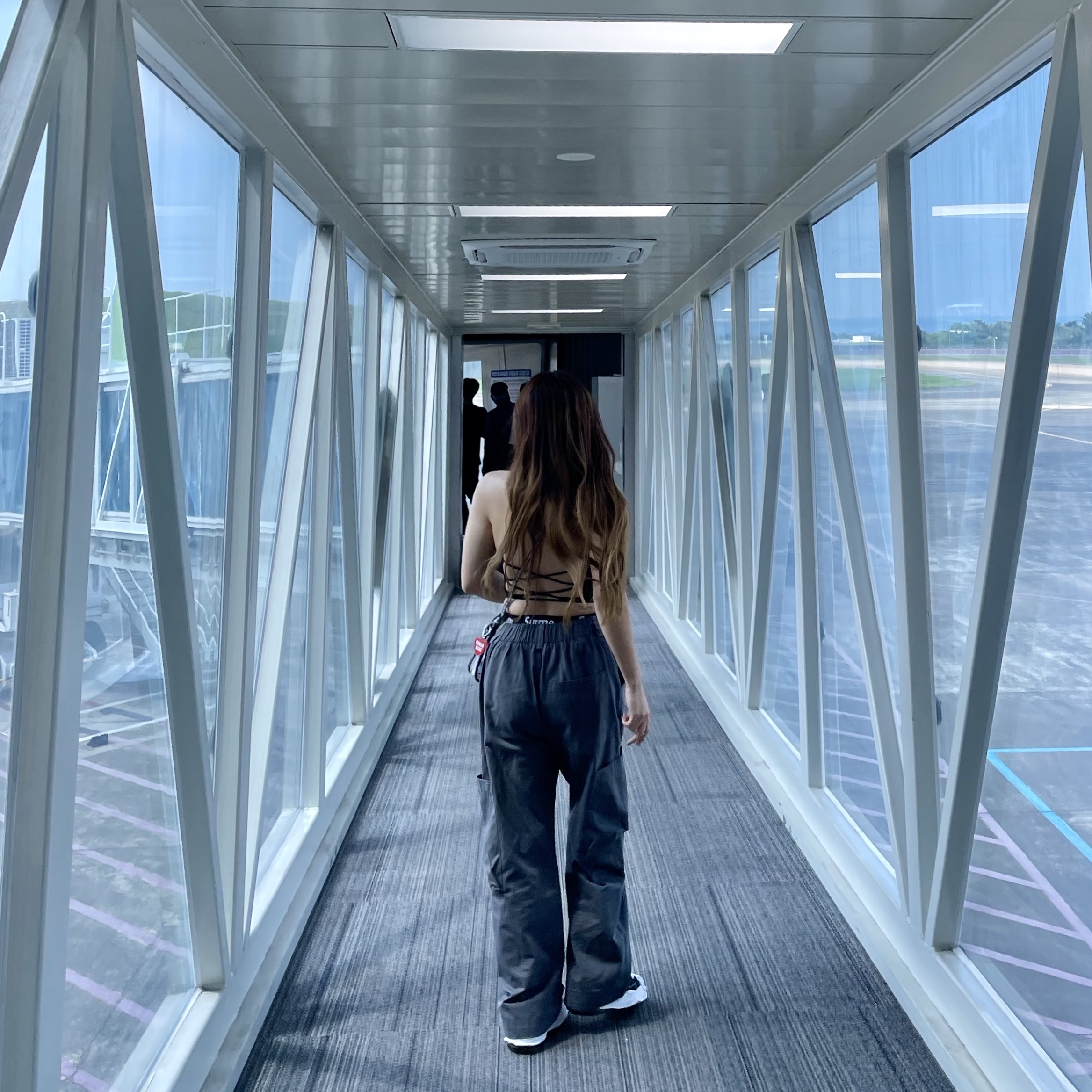 @dduapower (@xxeun_) 님의 게시물 | KREAM