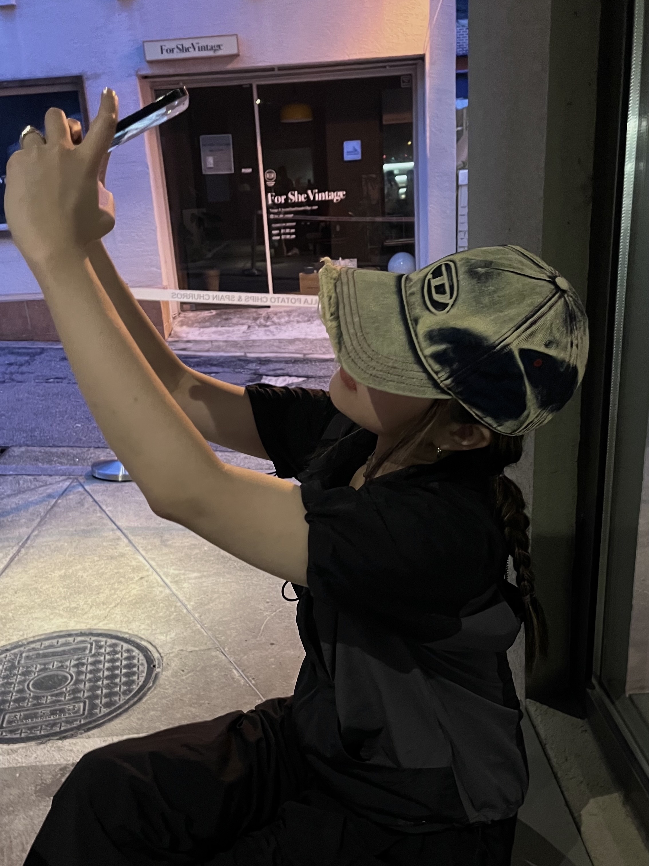 (@ooz__n) 님의 게시물 | KREAM