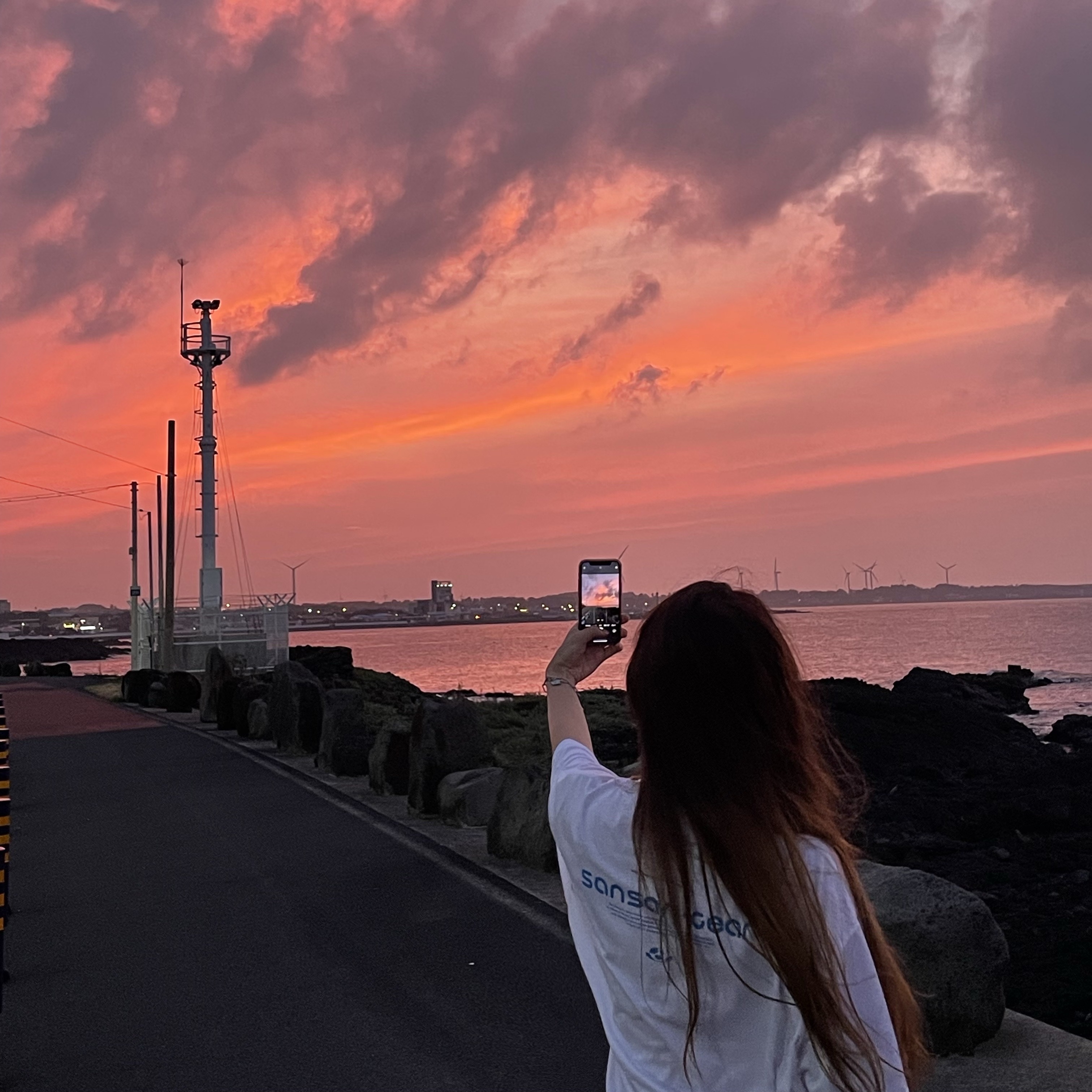 (@xxeun_) 님의 게시물 | KREAM