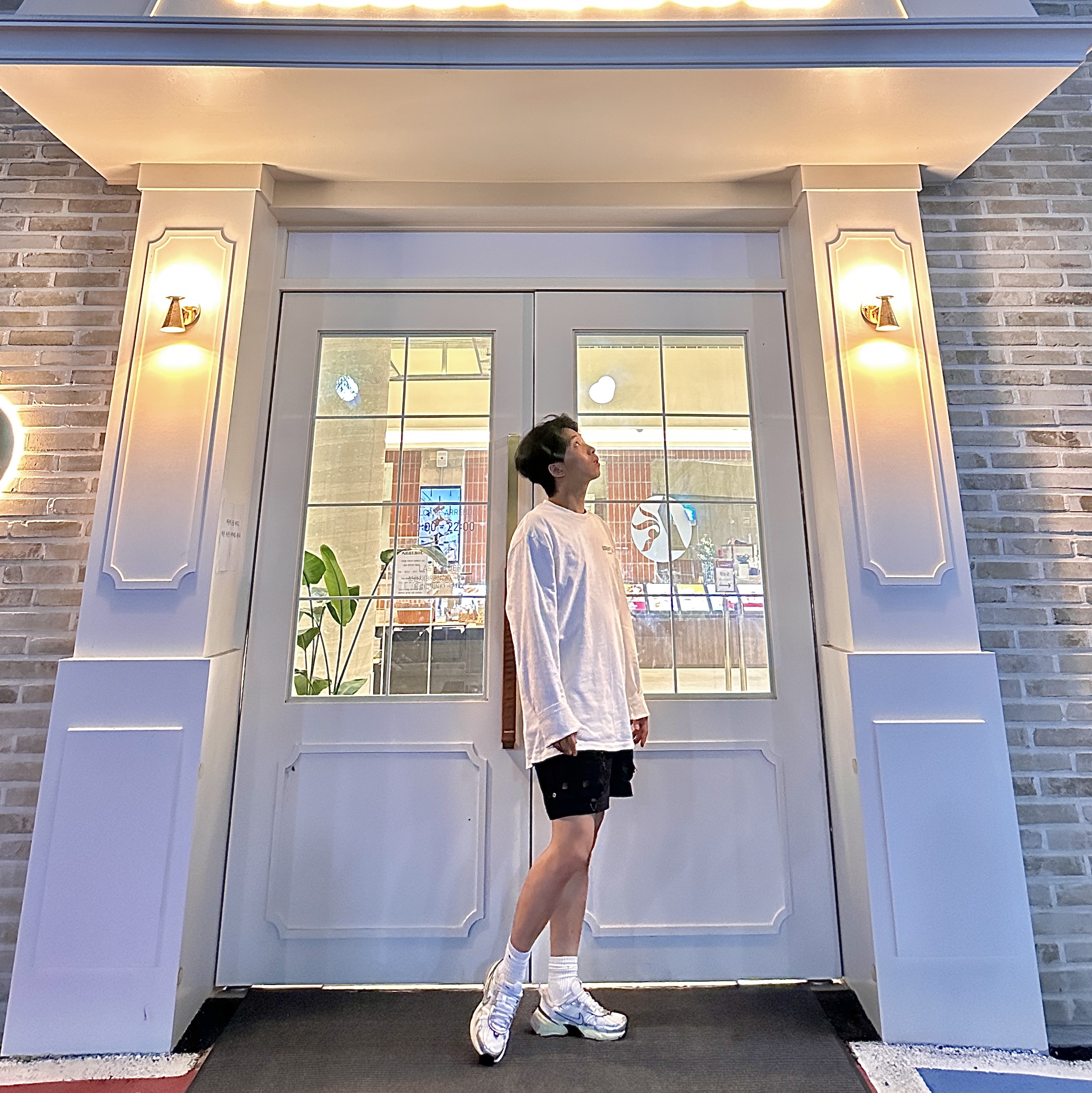 정창용 (@jjj_yong_) 님의 게시물 | KREAM