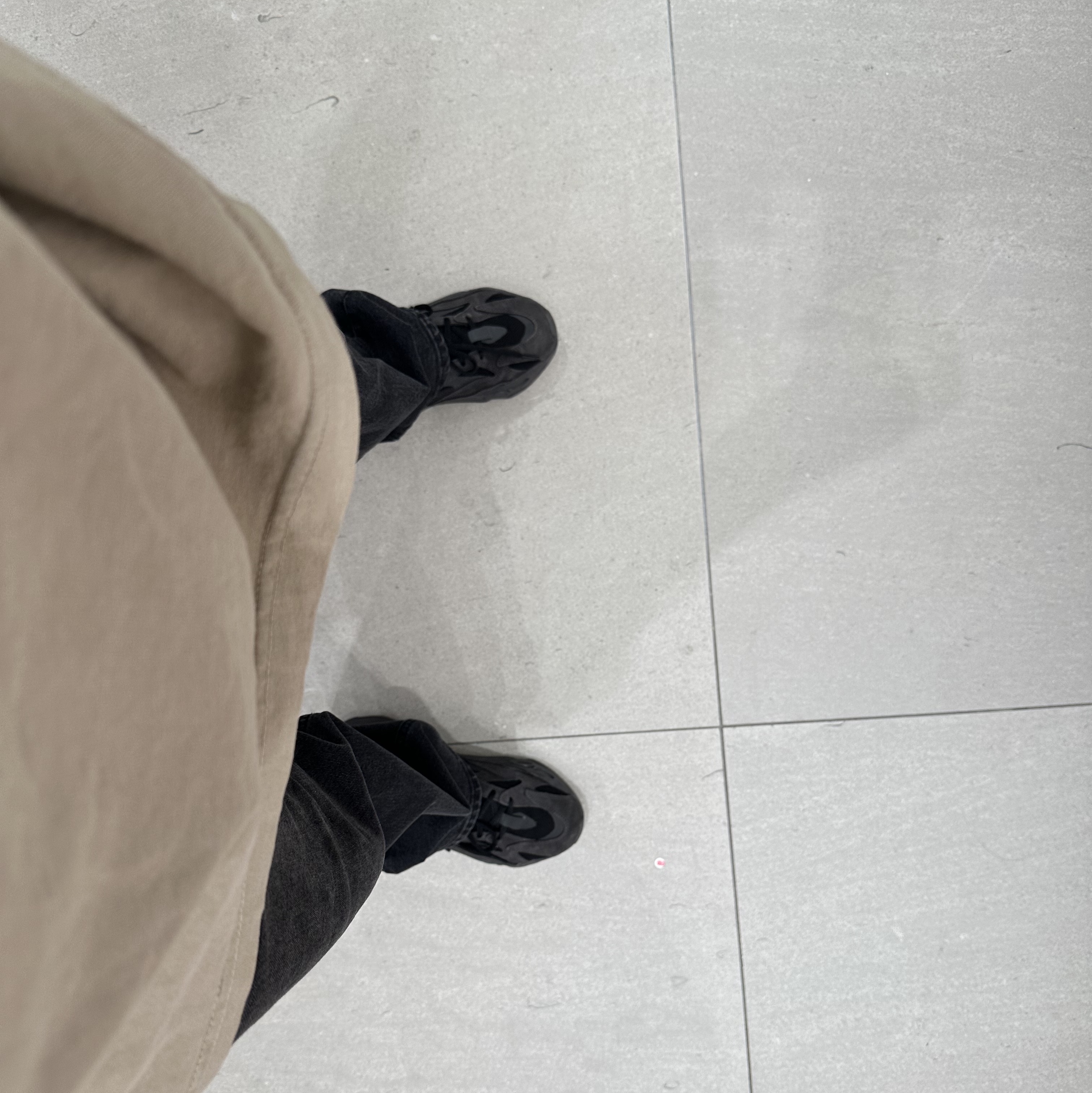 우나기 (@metapoo) 님의 게시물 | KREAM