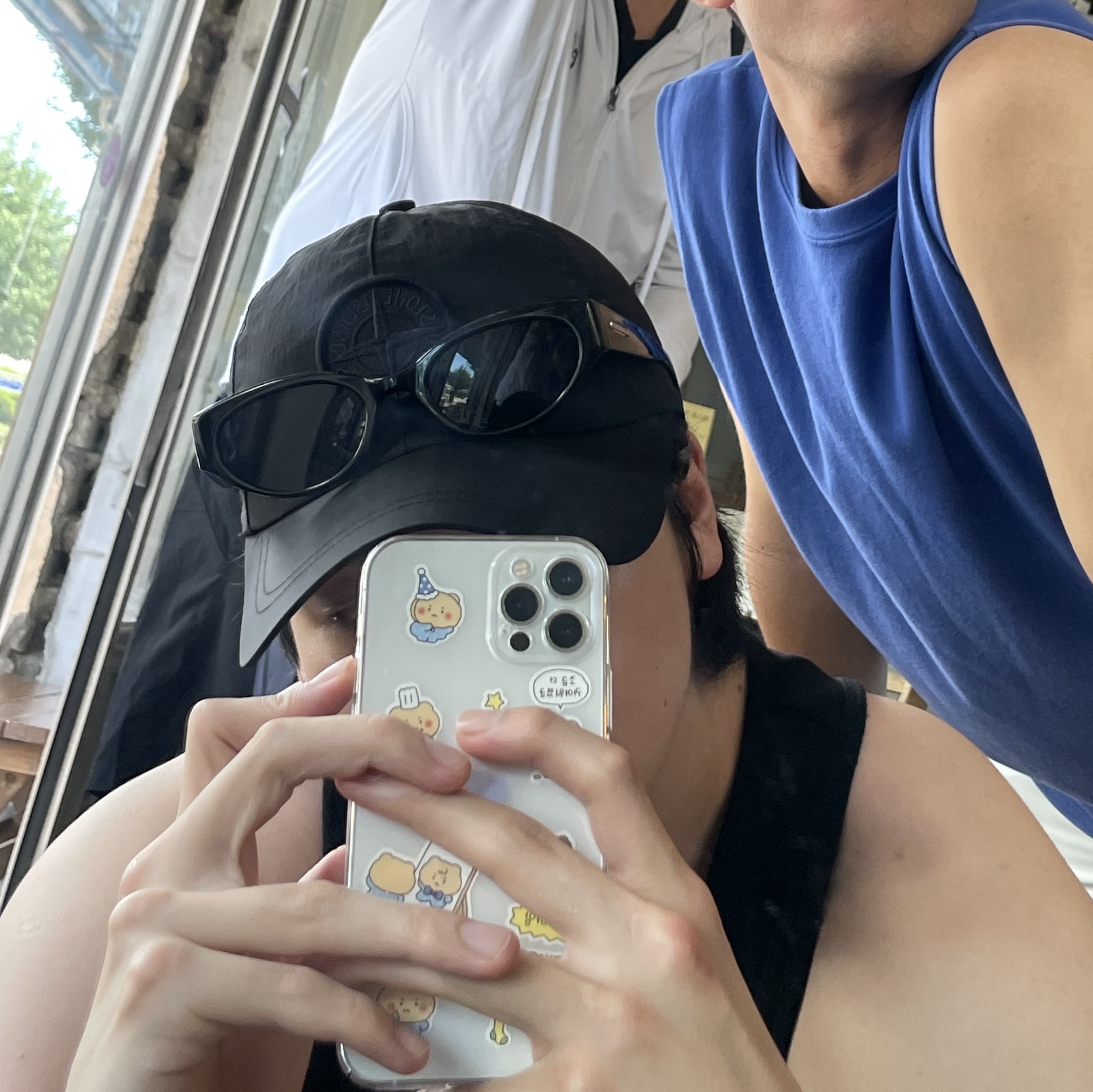 syhtoo (@y._.zero) 님의 게시물 | KREAM