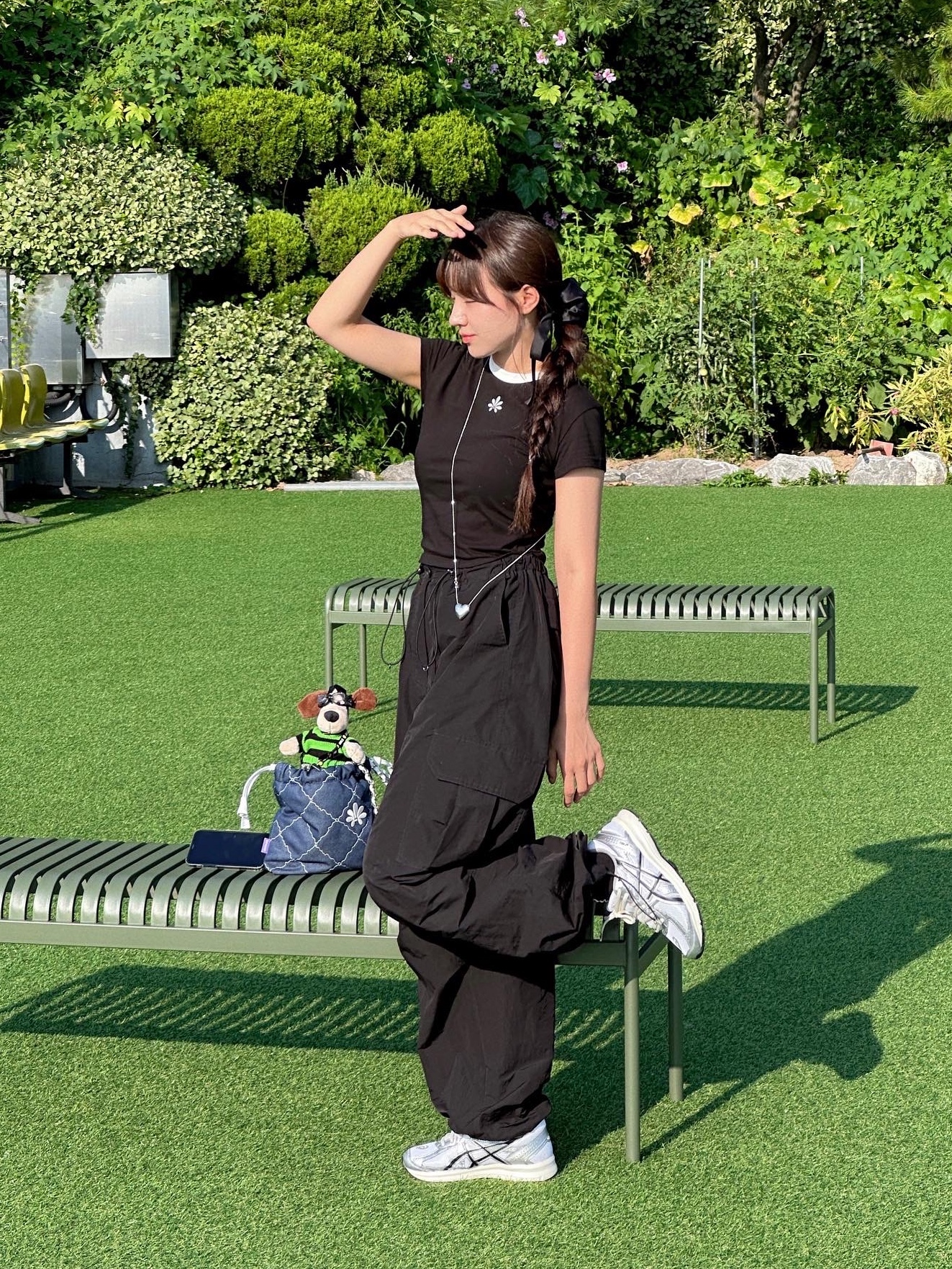 나옹 (@naongs2) 님의 게시물 | KREAM