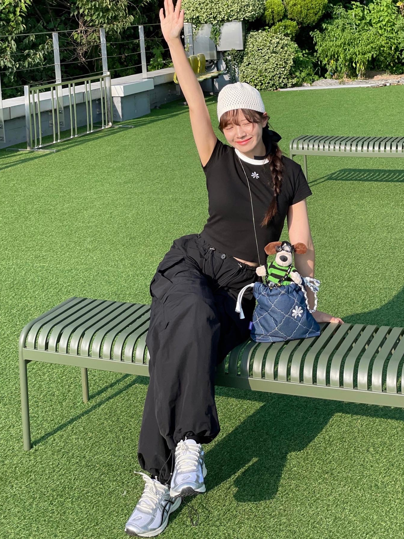 나옹 (@naongs2) 님의 게시물 | KREAM