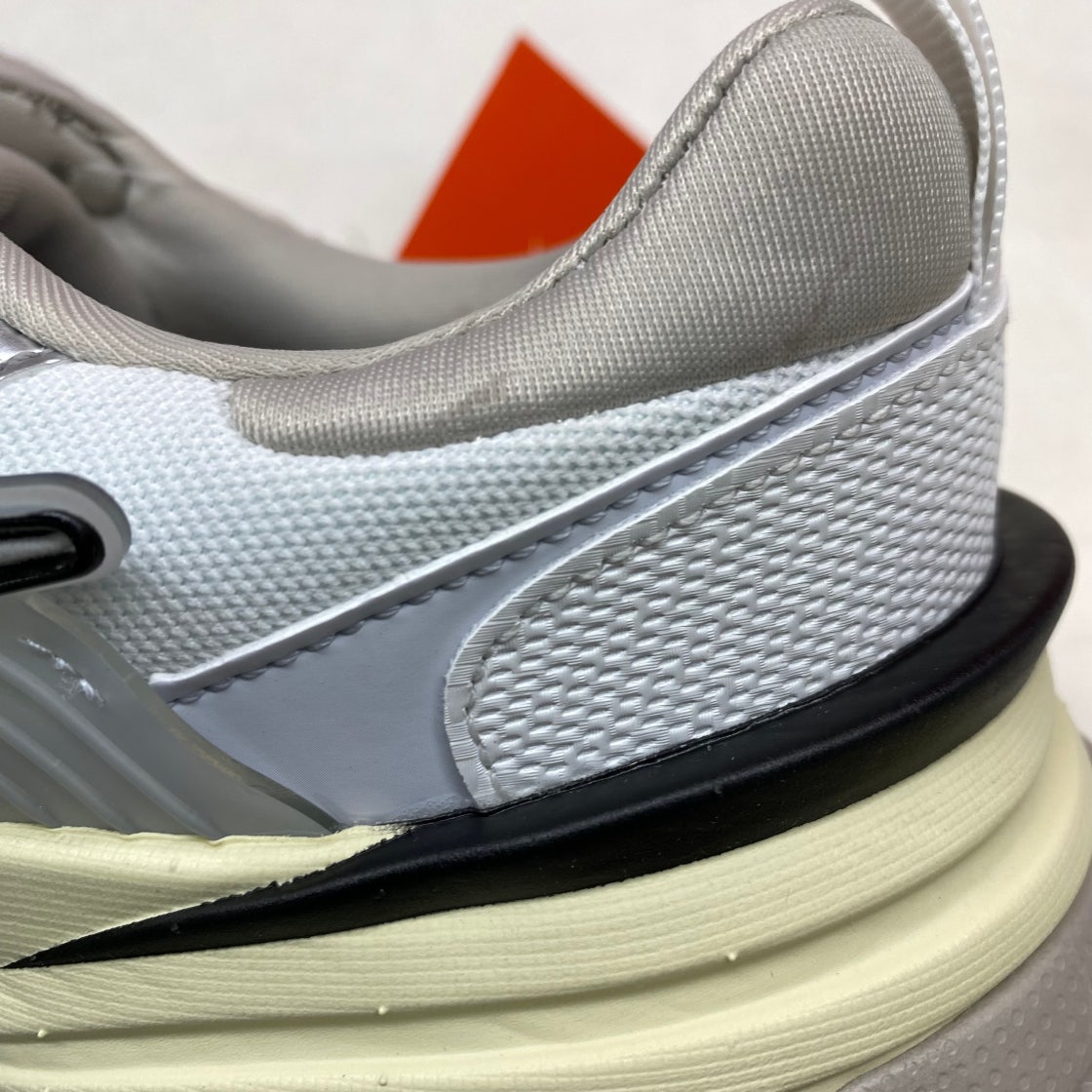 나이키 V2K 런 서밋 화이트 메탈릭 실버 | KREAM