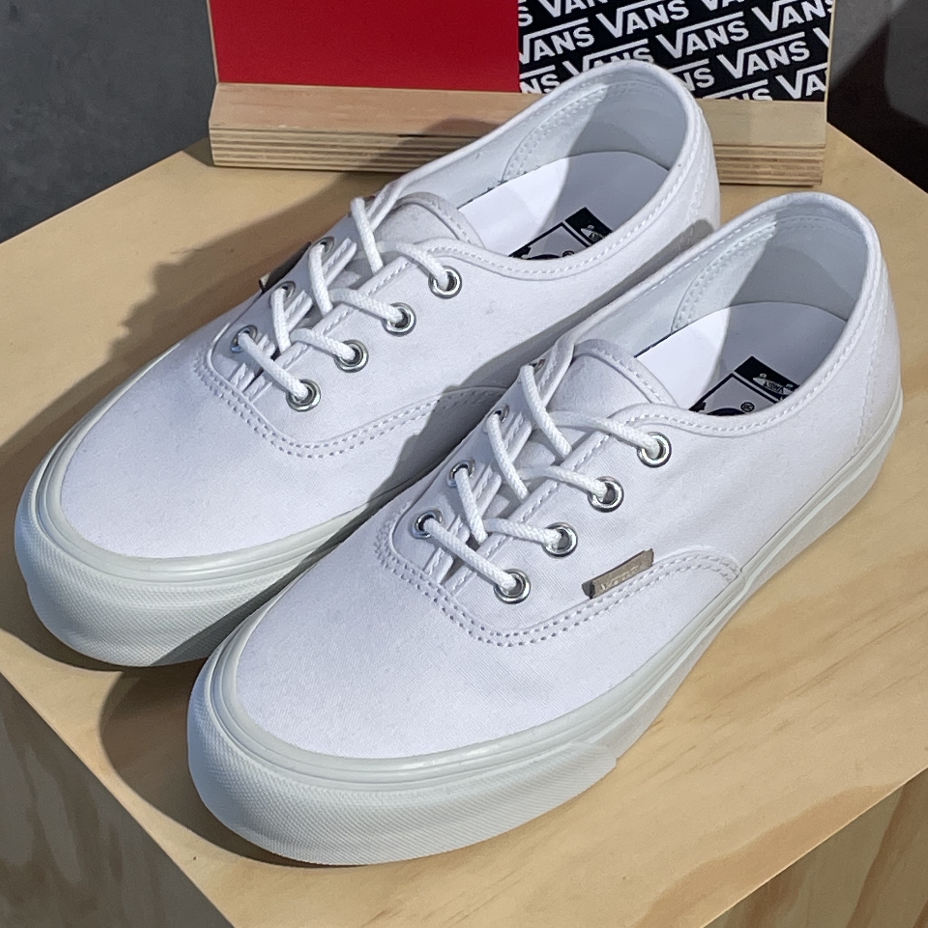 (@udd5pc) 님의 게시물 | KREAM