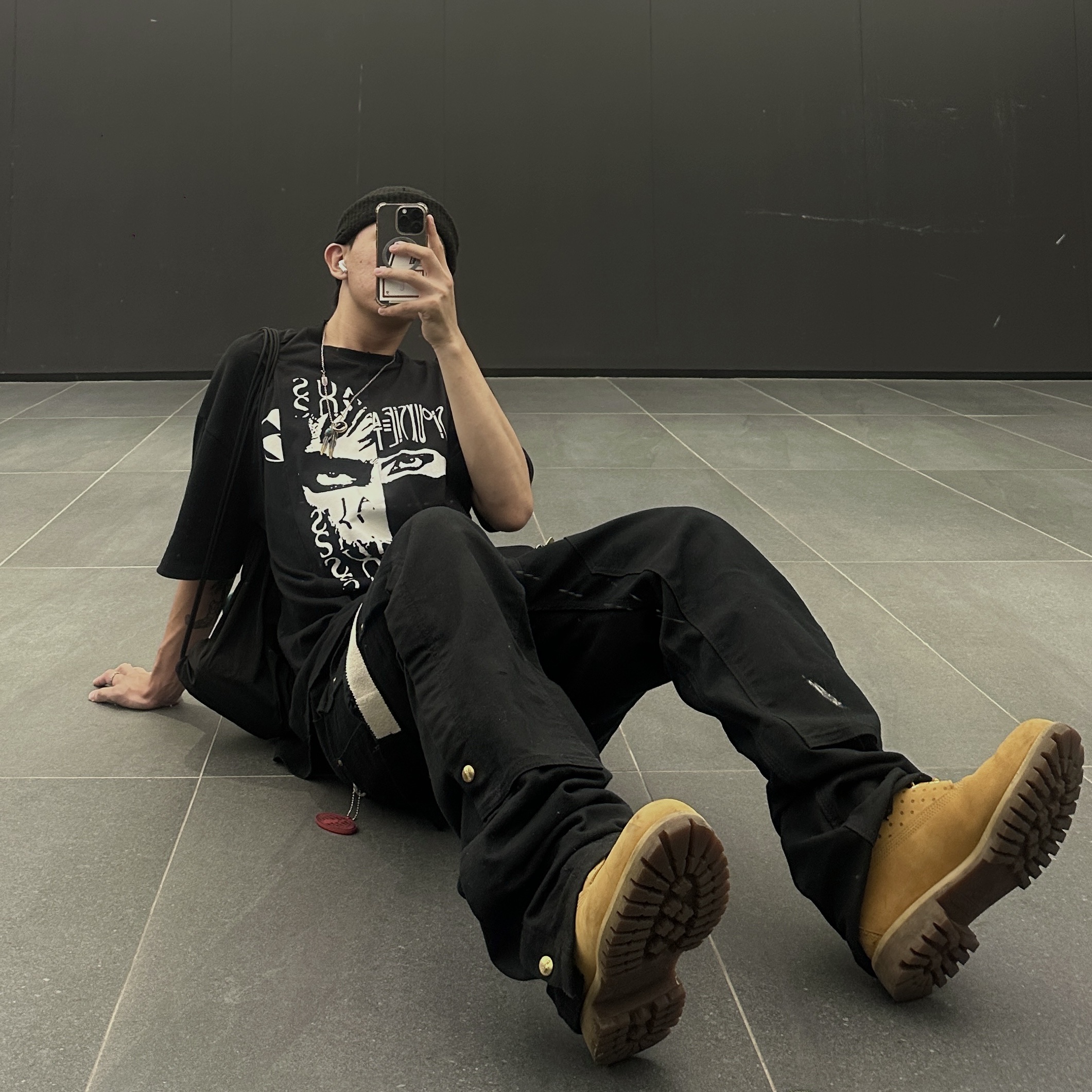 (@ho_jxng) 님의 게시물 | KREAM