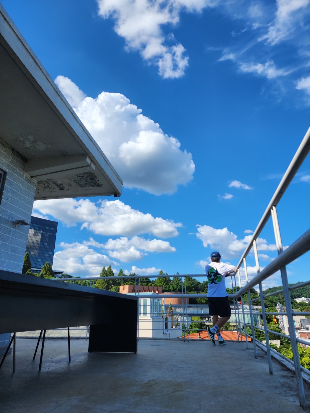 은우아빠 (@sung7977) 님의 게시물 | KREAM