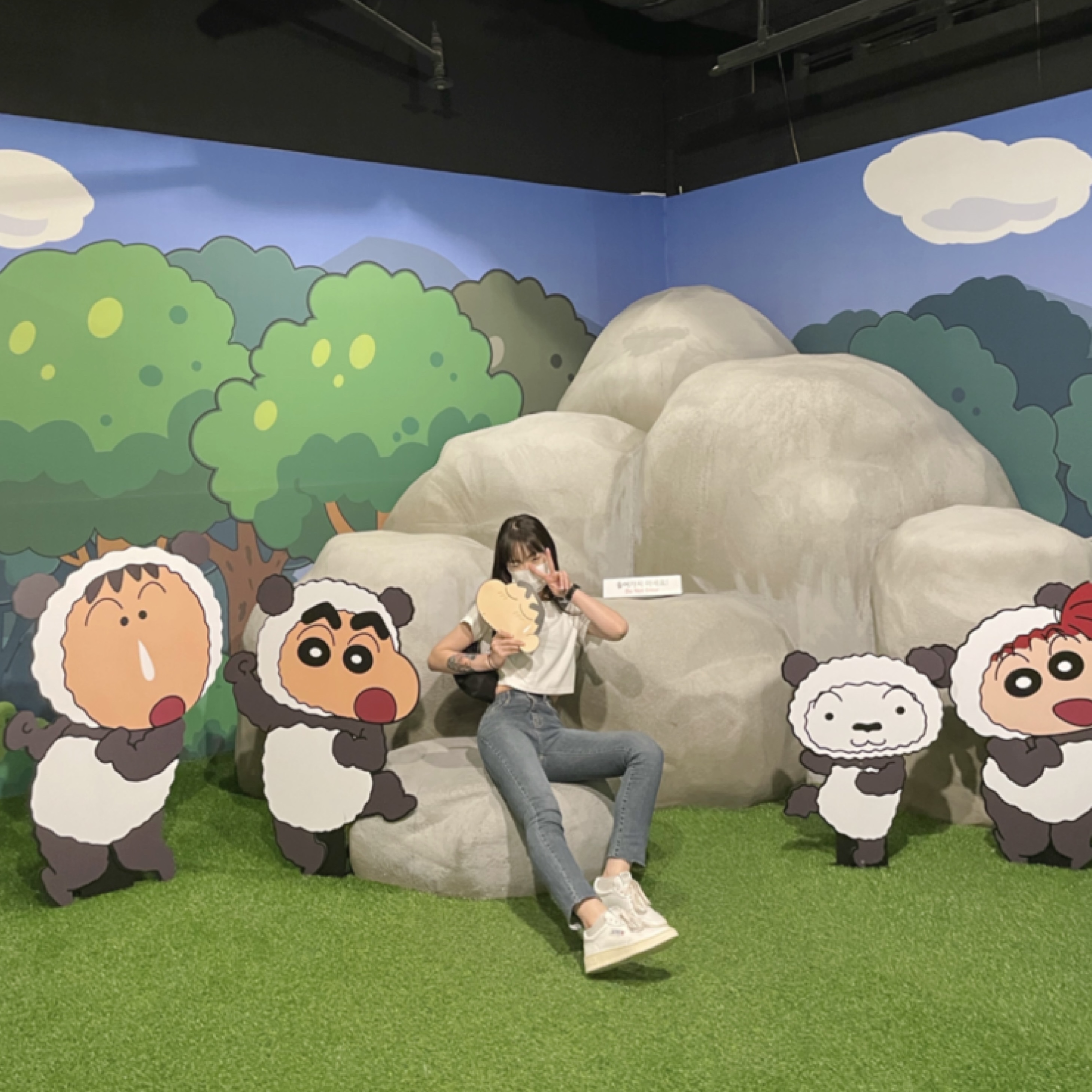 지네 (@_ji_s_) 님의 게시물 | KREAM