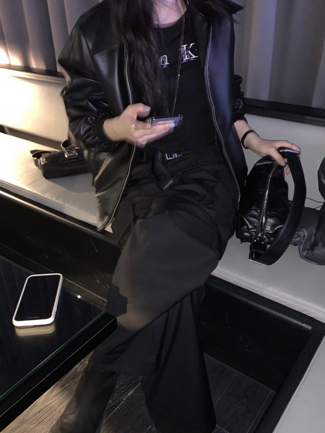 무무 (@kimmumu) 님의 게시물 | KREAM