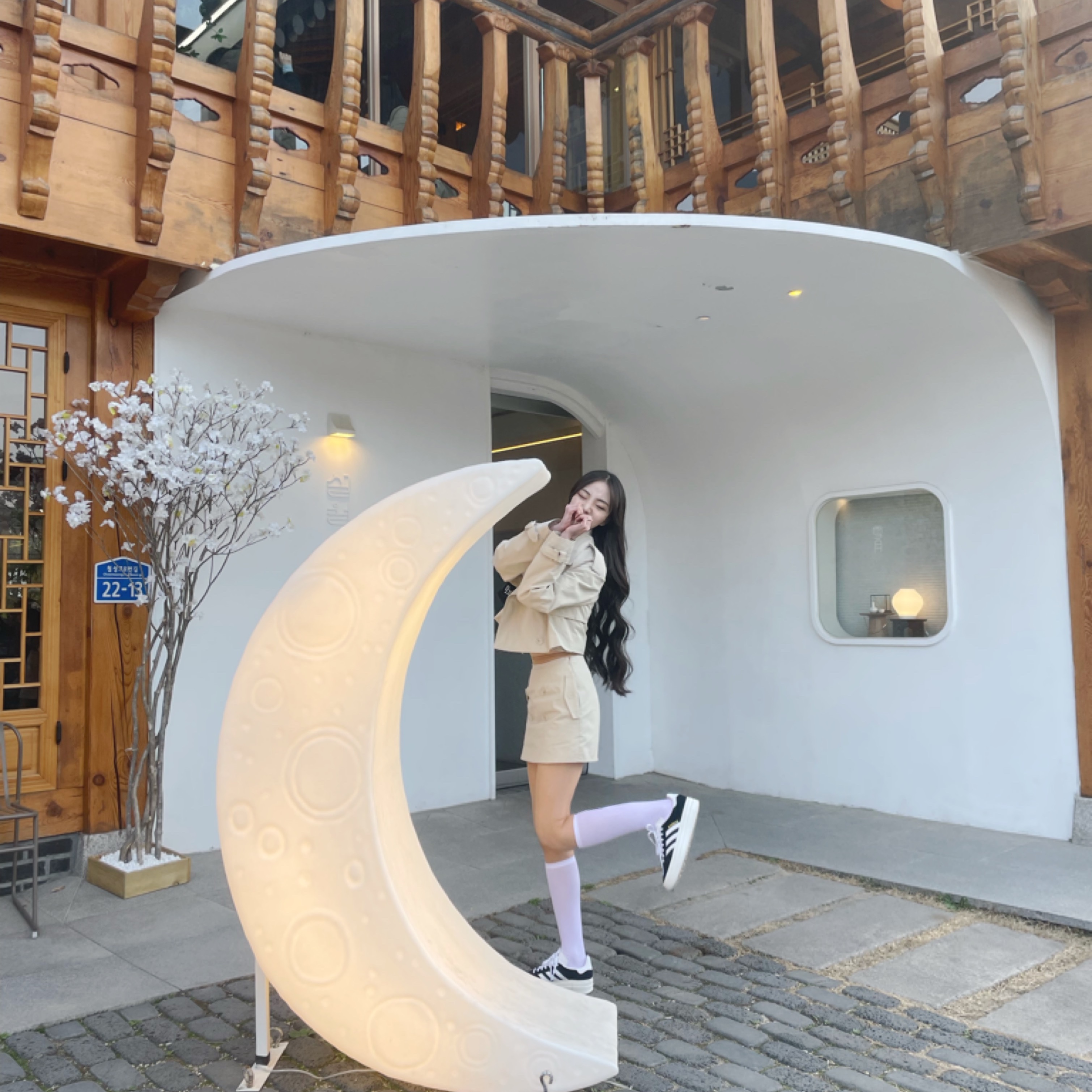 지네 (@_ji_s_) 님의 게시물 | KREAM