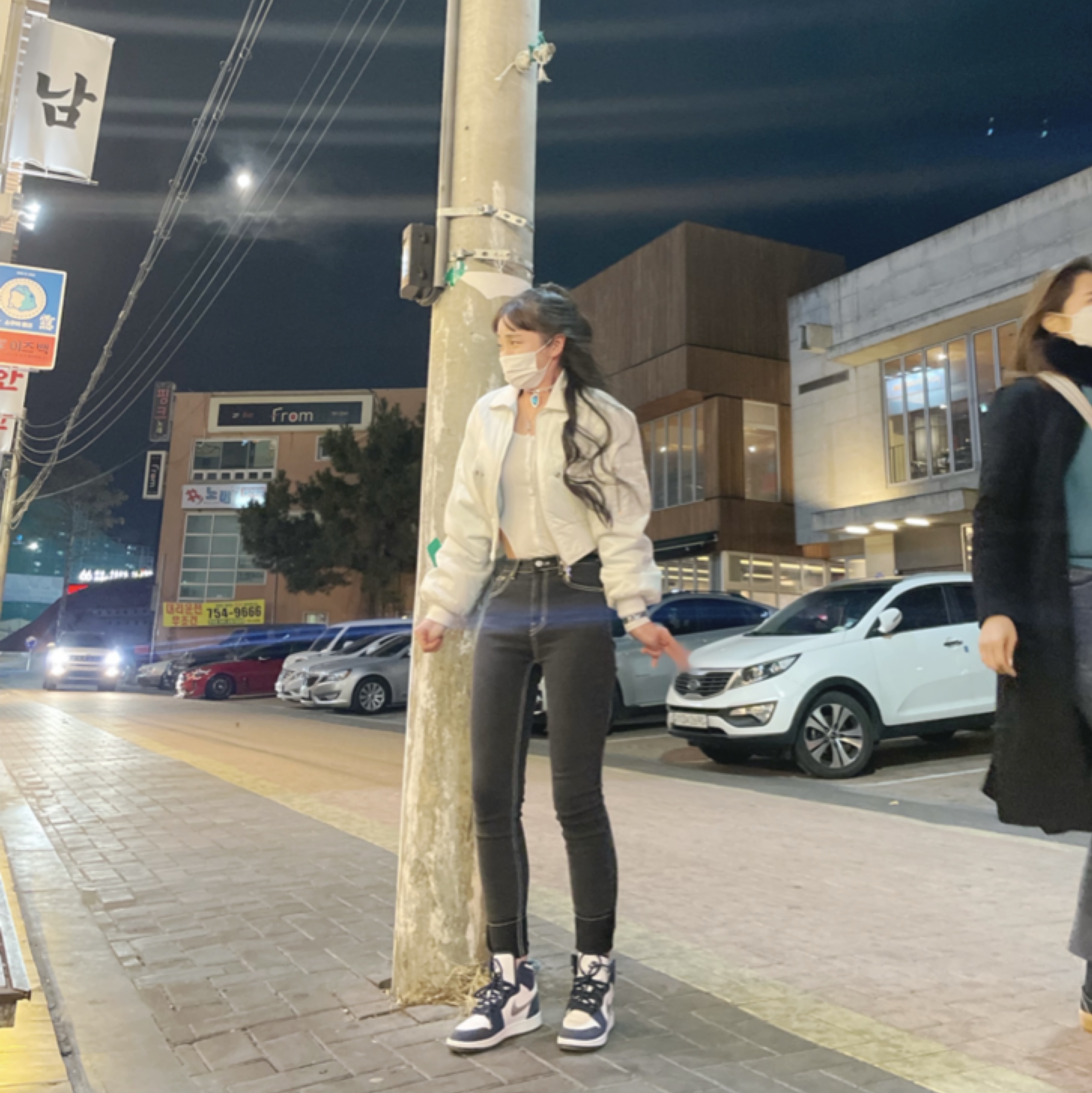 지네 (@_ji_s_) 님의 게시물 | KREAM