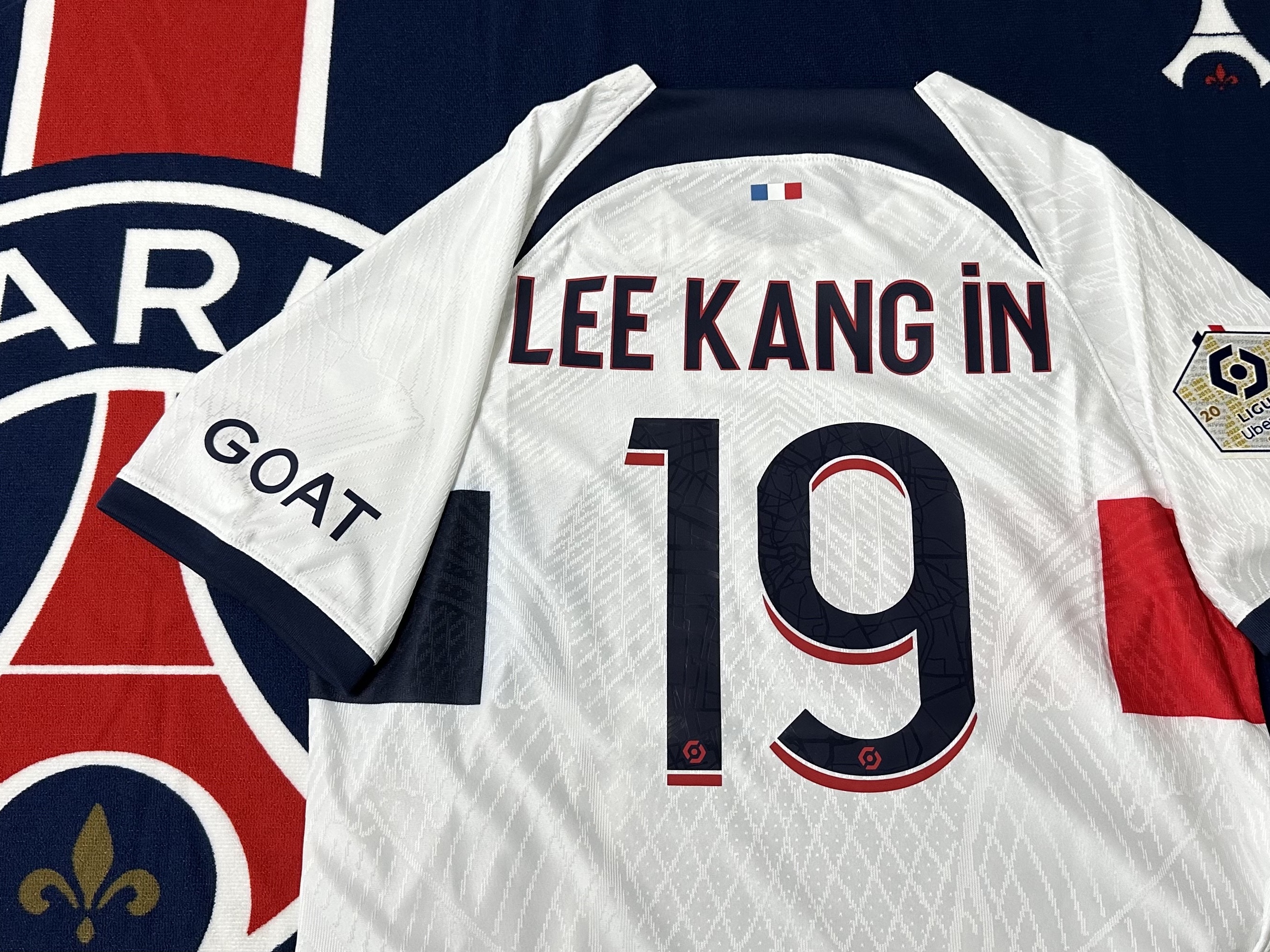 Hope & W... (@flower8385) 님의 게시물 | KREAM