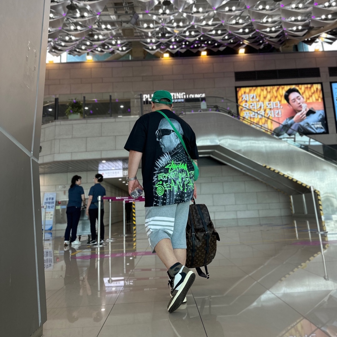 hoon (@the.best.ggom) 님의 게시물 | KREAM