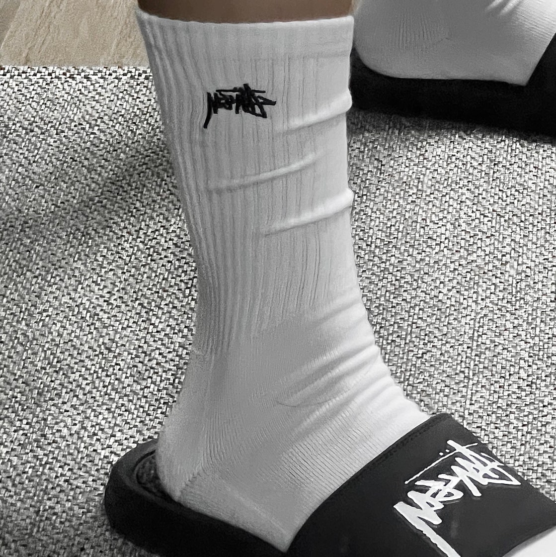 Zi_w0n (@zi_w0n) 님의 게시물 | KREAM