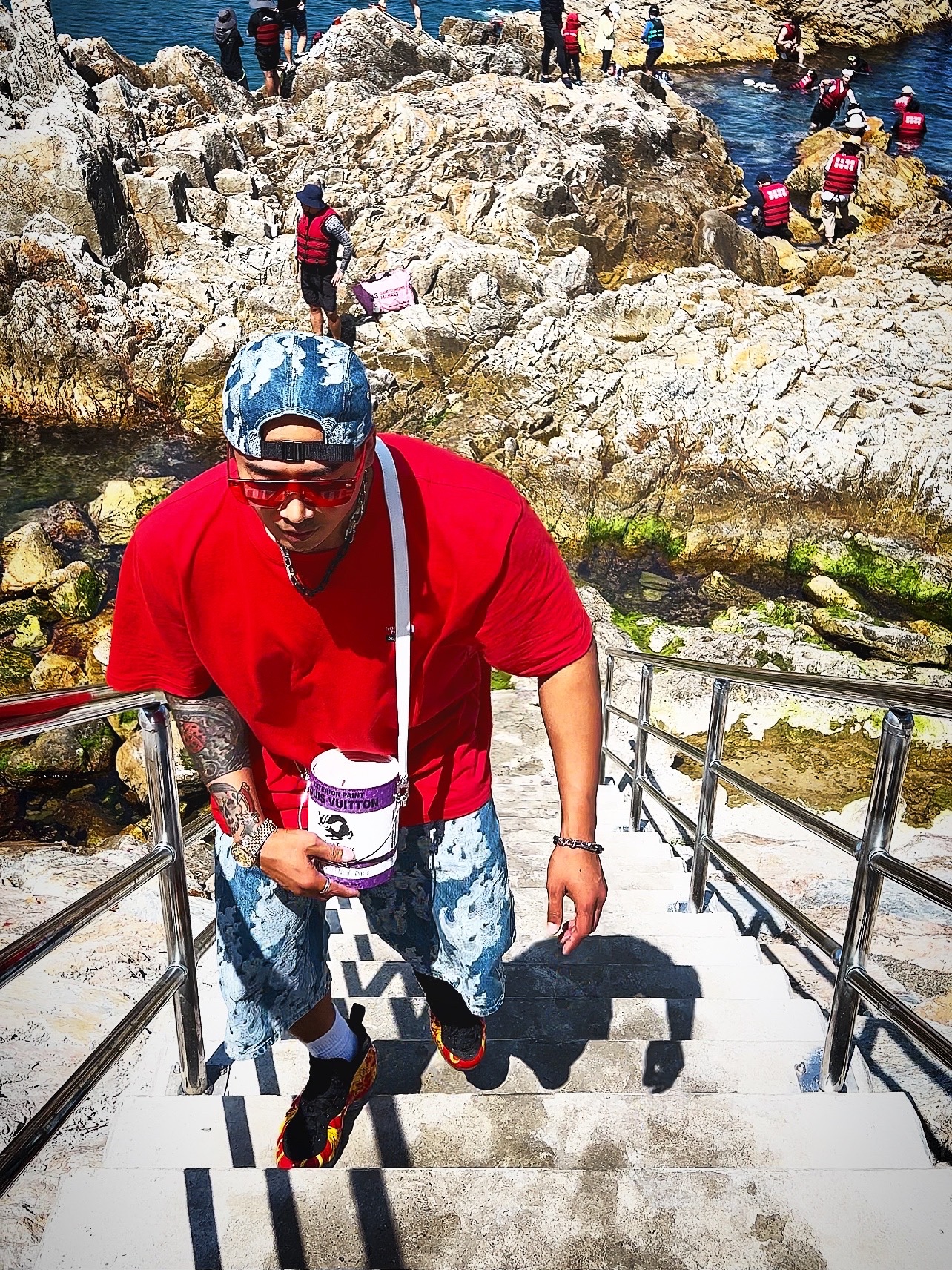 Instagram@hi... (@highbrow_fr...) 님의 게시물 | KREAM