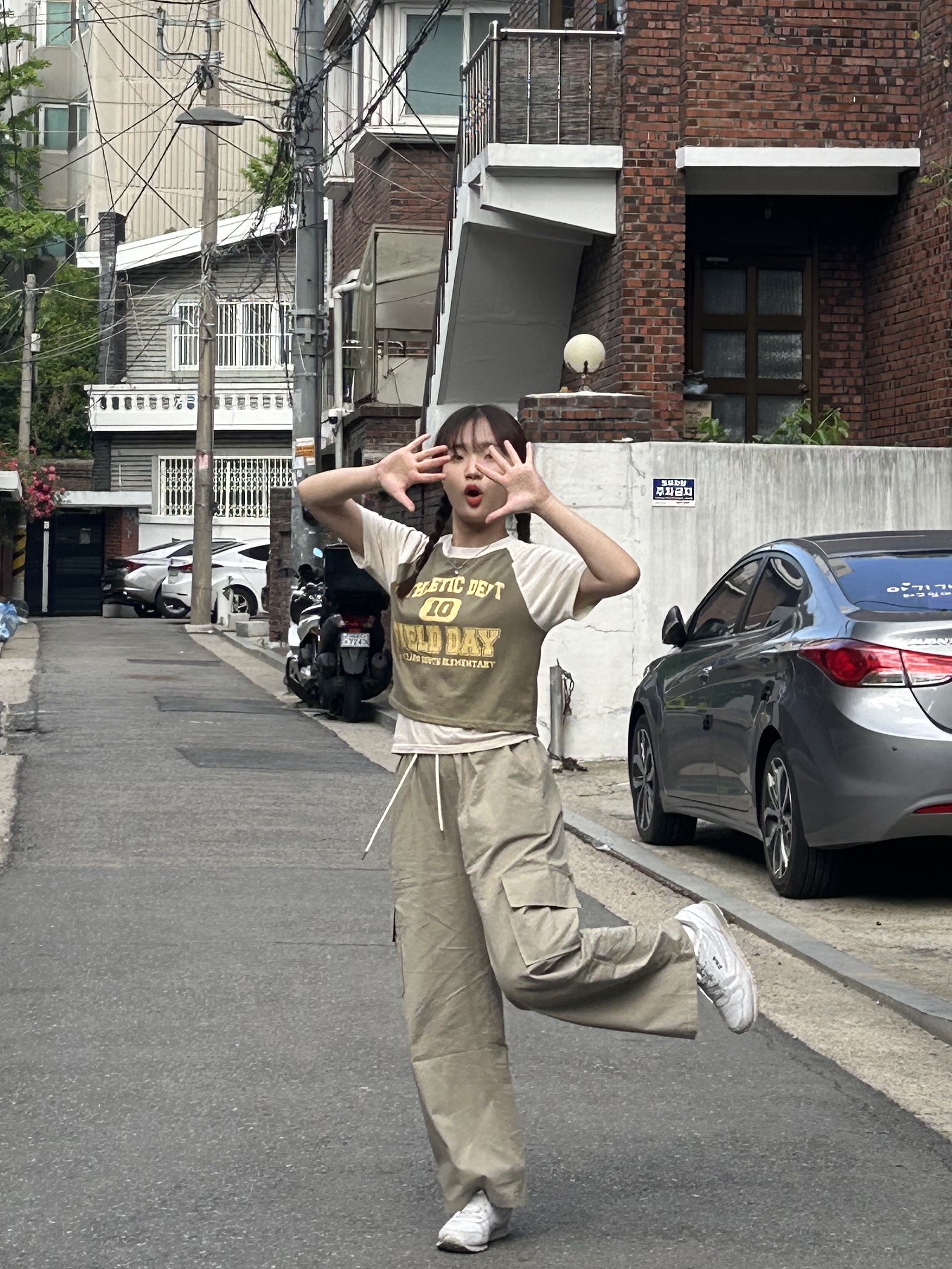 아영🌻 (@_a.young.__) 님의 게시물 | KREAM