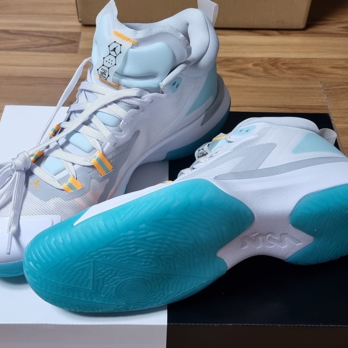 Jordan Zion 1 PF Whit... STYLE | KREAM