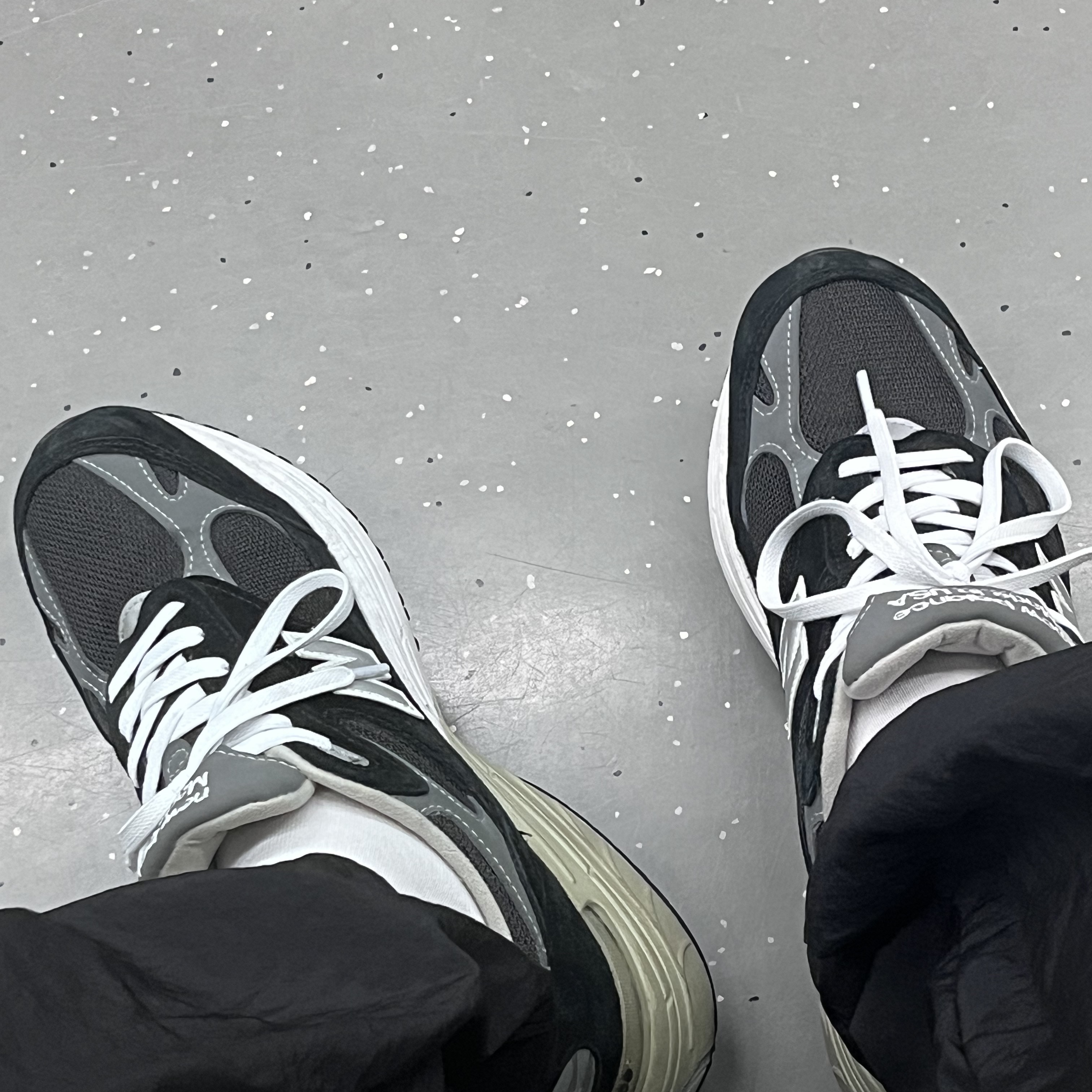 woaskek12 (@nb_rvvl) 님의 게시물 | KREAM