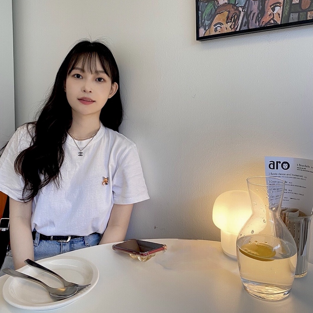 (@yun_self) 님의 게시물 | KREAM