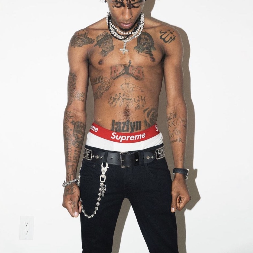 simba (@style_share) 님의 게시물 | KREAM