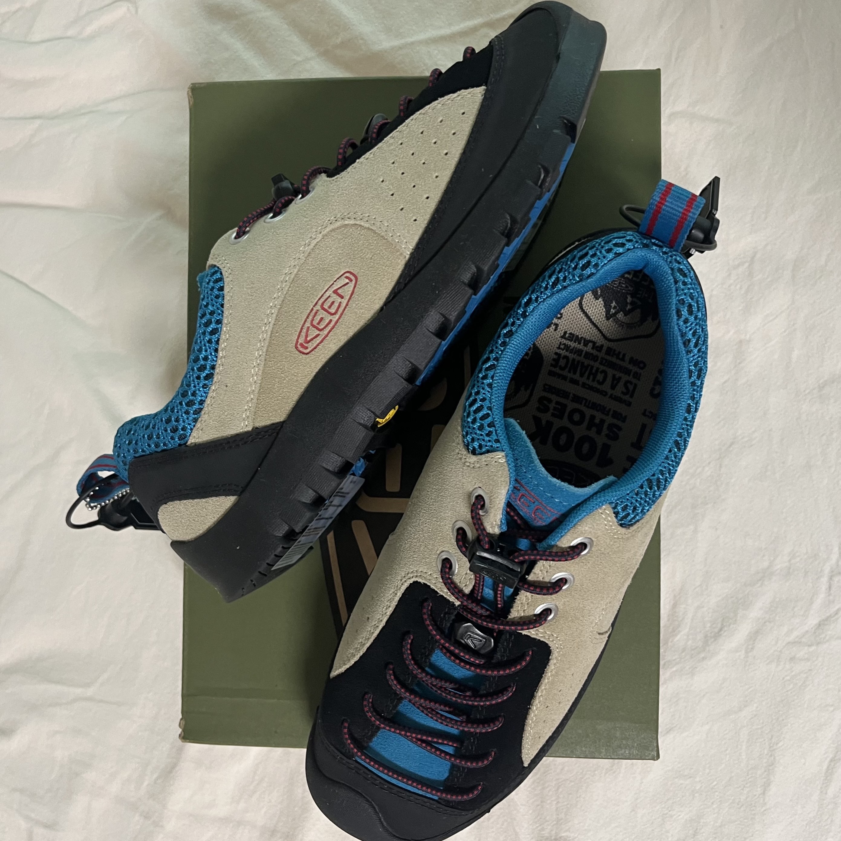 (@dpslek97) 님의 게시물 | KREAM