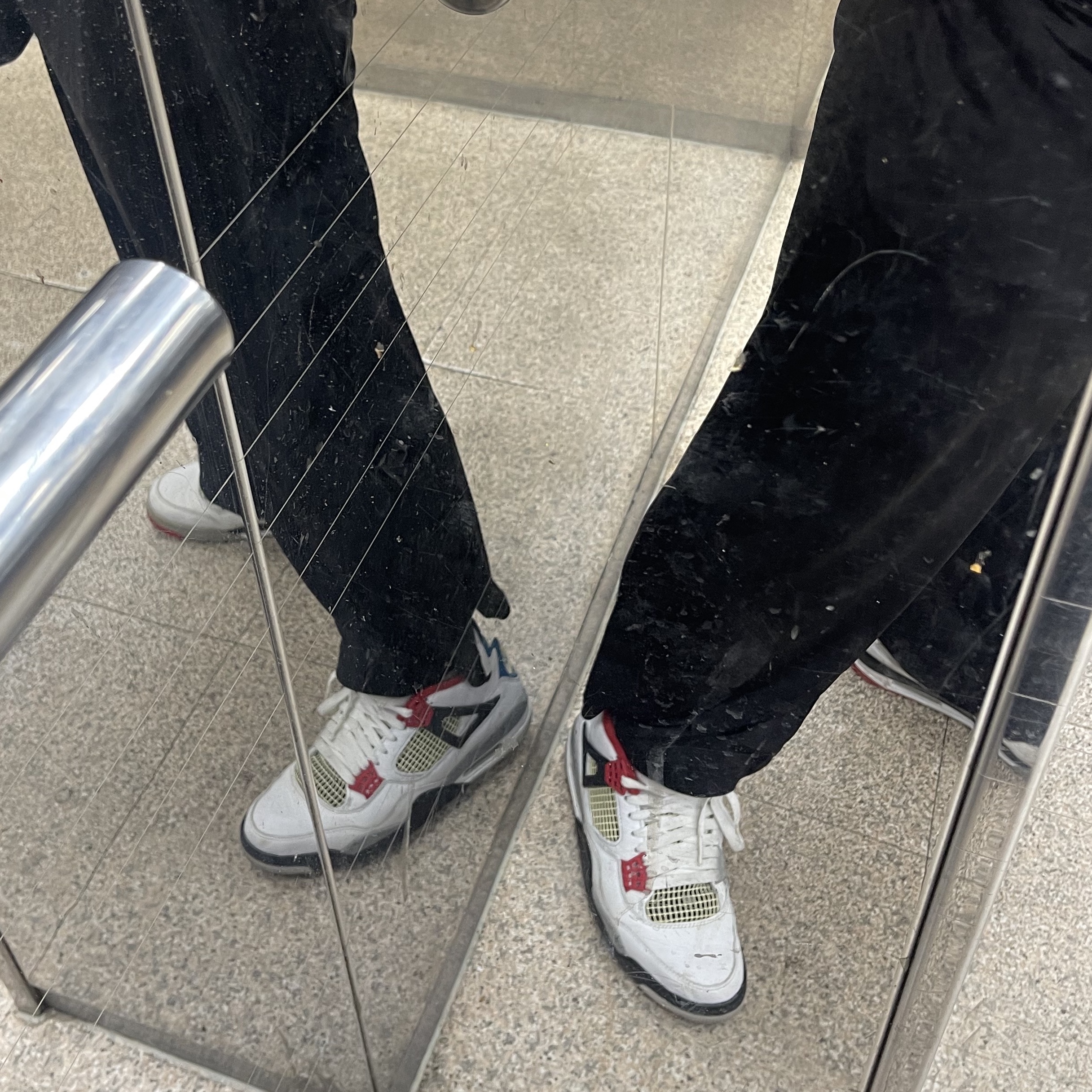 junynine (@junynine) 님의 게시물 | KREAM