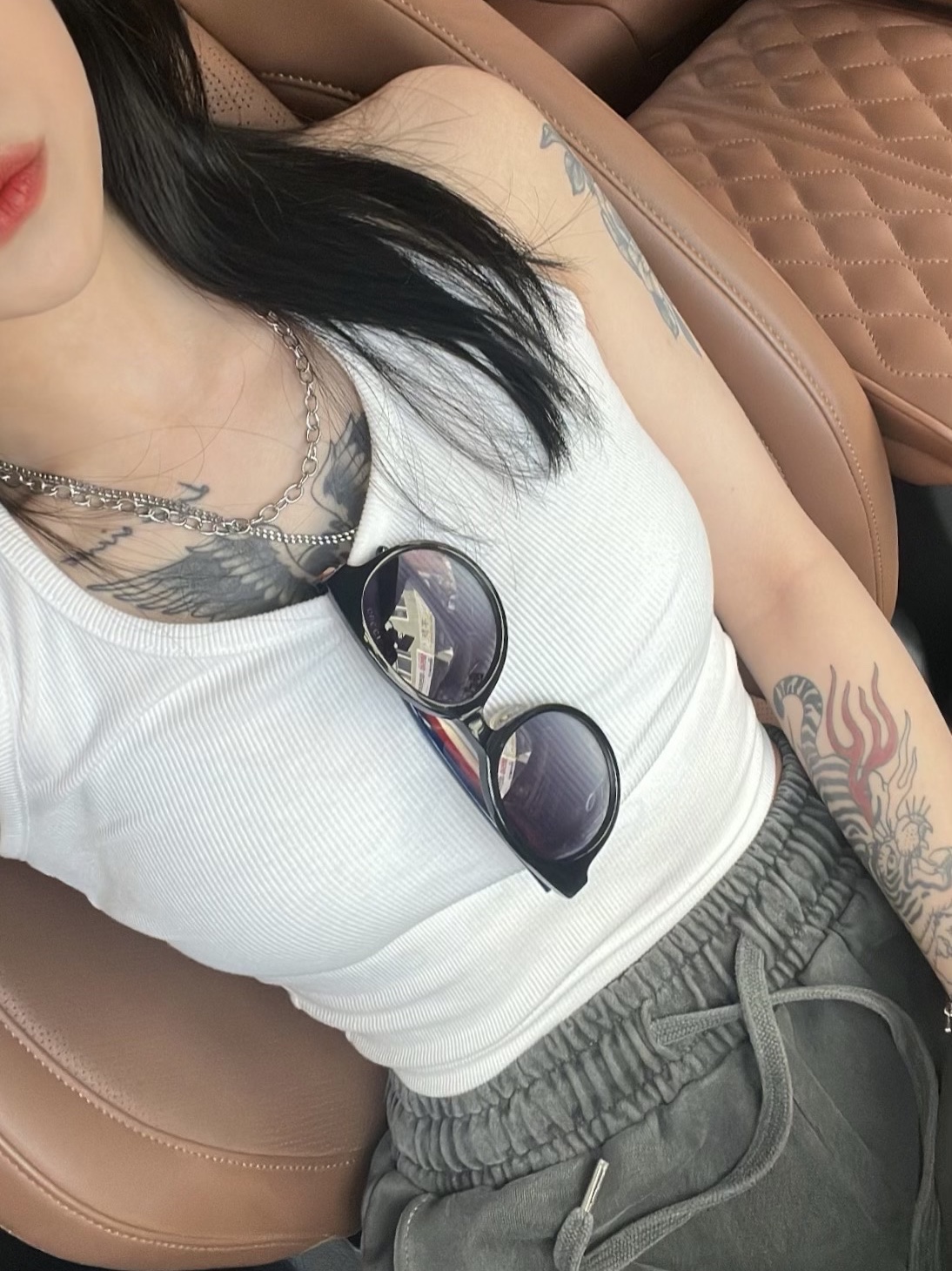 이향희 (@hhhhhhhhhhh...) 님의 게시물 | KREAM